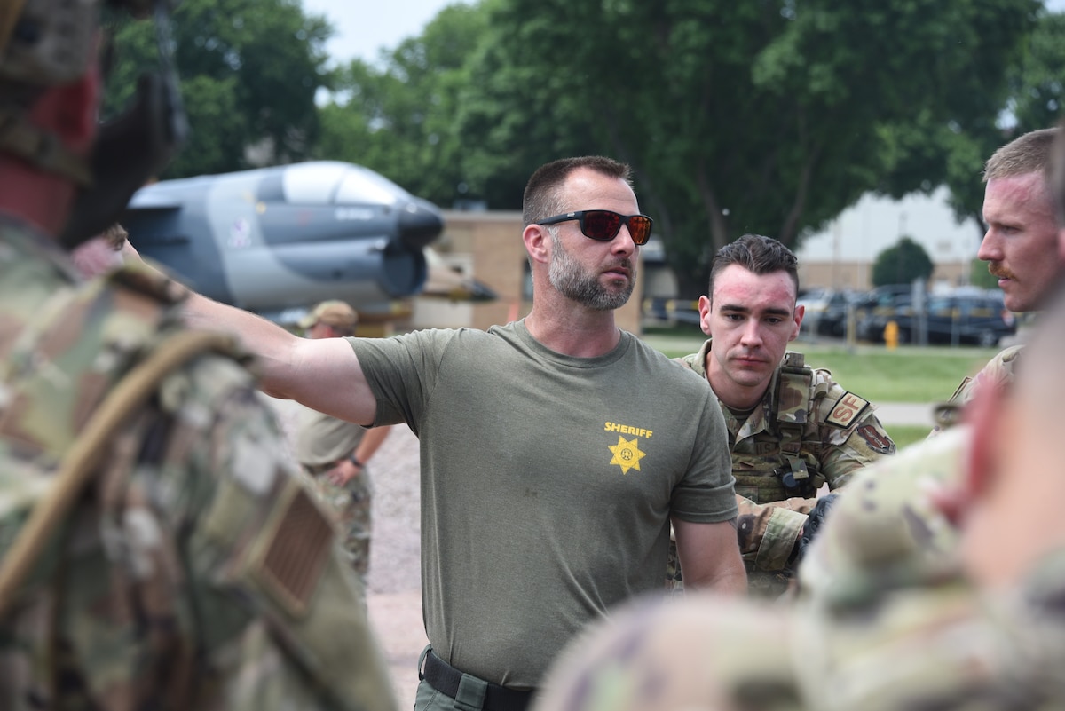 Security Forces Conducts Domestic Operations Training > 185th Air ...