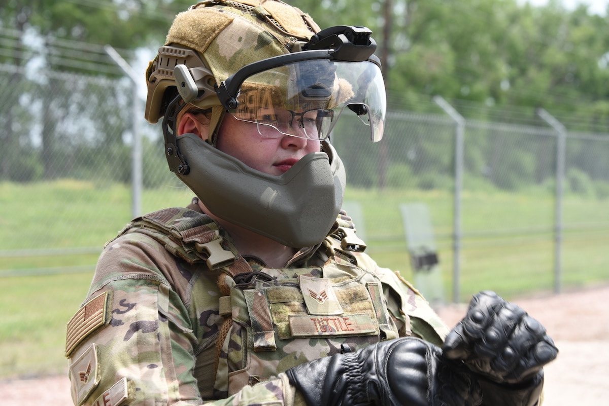 Security Forces Conducts Domestic Operations Training > 185th Air ...