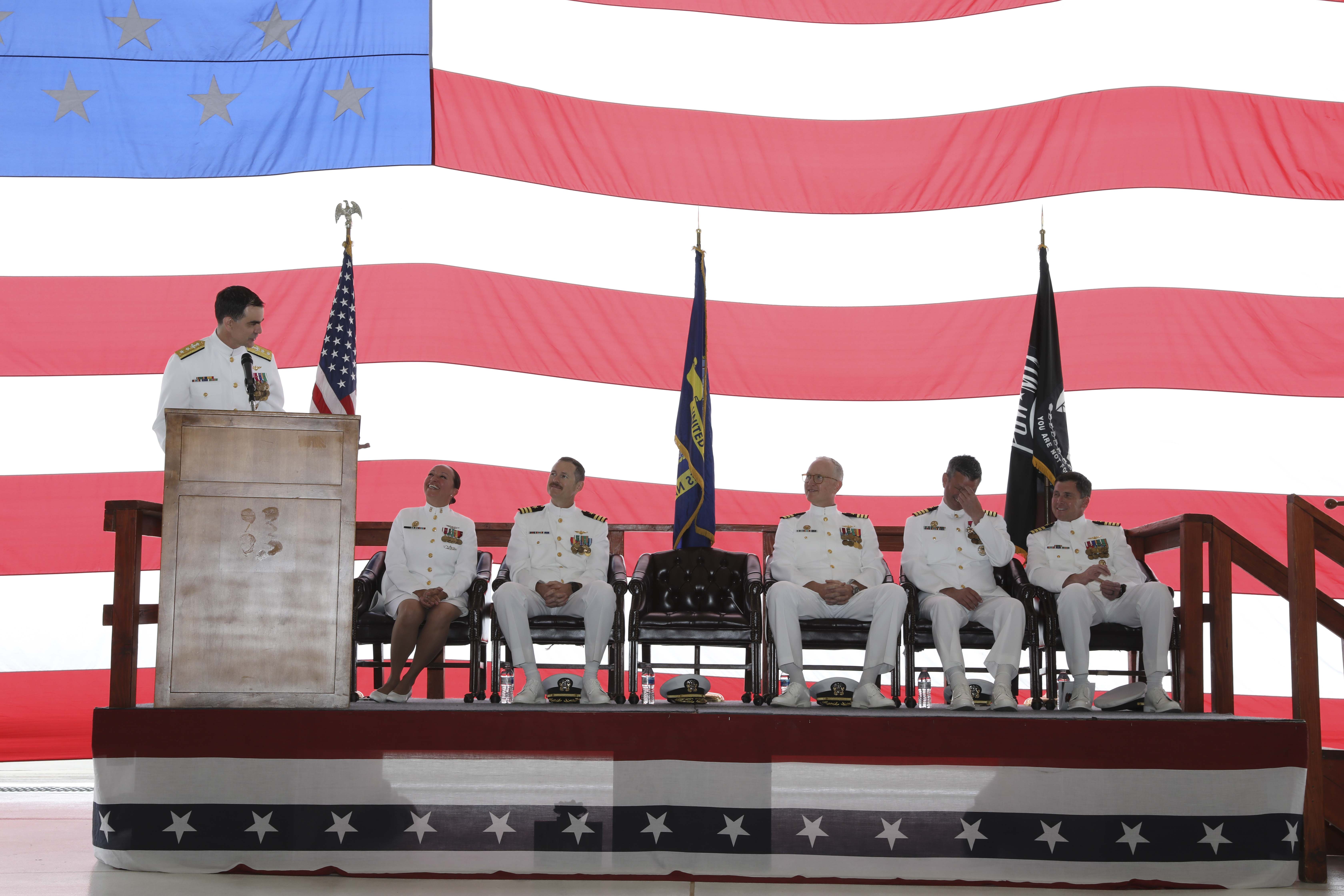 Helicopter Sea Combat Squadron 85 Changes Command > > Article View News