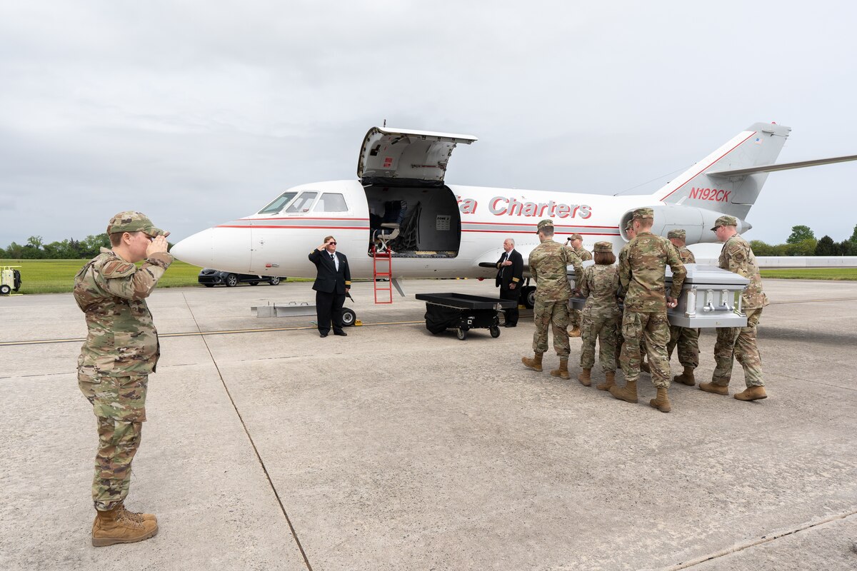 Charter service transports fallen service members > Air Force Mortuary ...