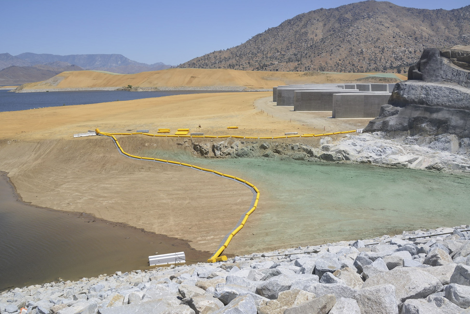 Isabella Lake Debris Boom