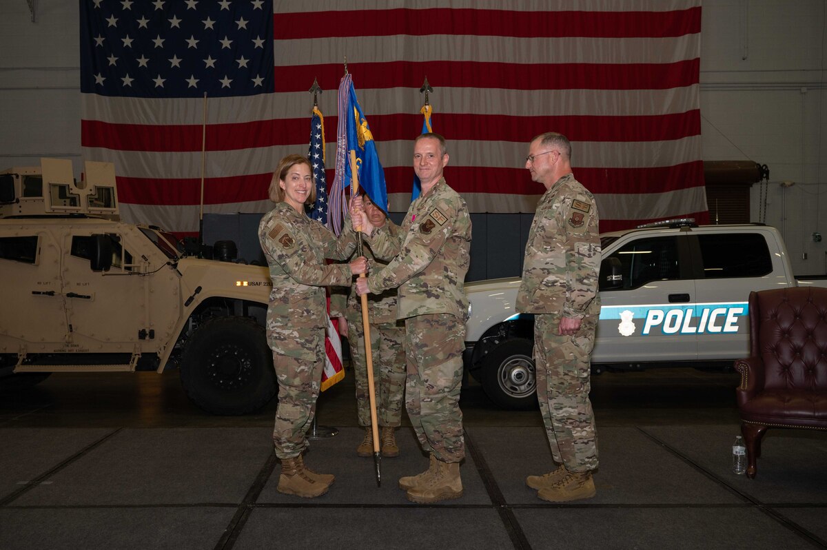 90 SFG greets new commander > Air Force Security Forces Center ...