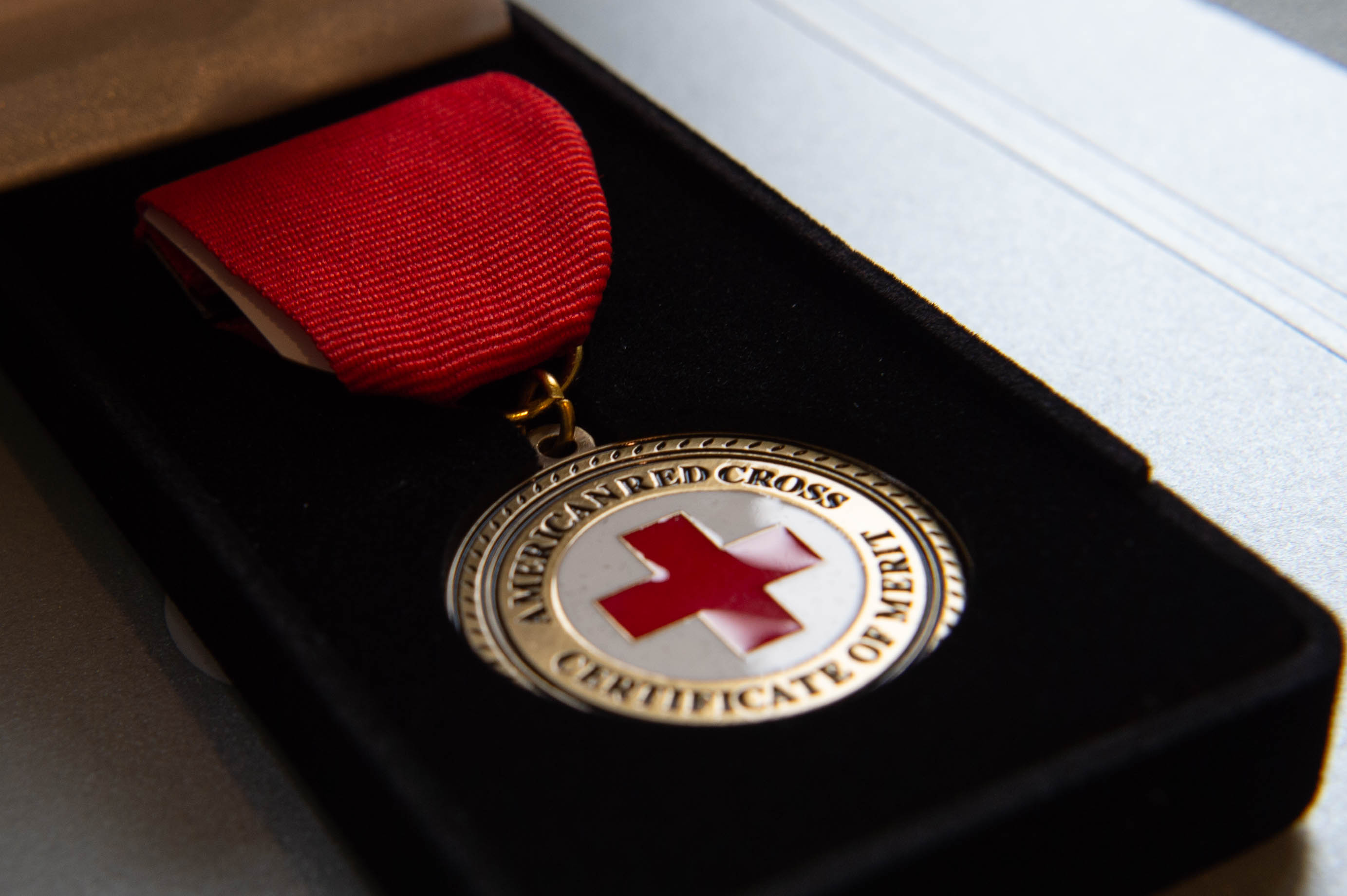 A Lifesaving Encounter: A Red Cross Volunteer’s Heroic Act > 5th Air ...