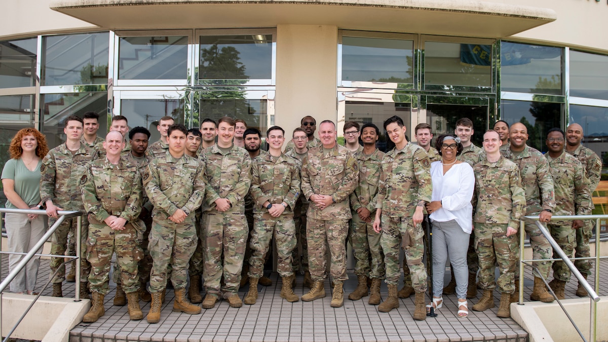 PACAF Command Chief supports Airmen during Yokota tour > Pacific Air ...