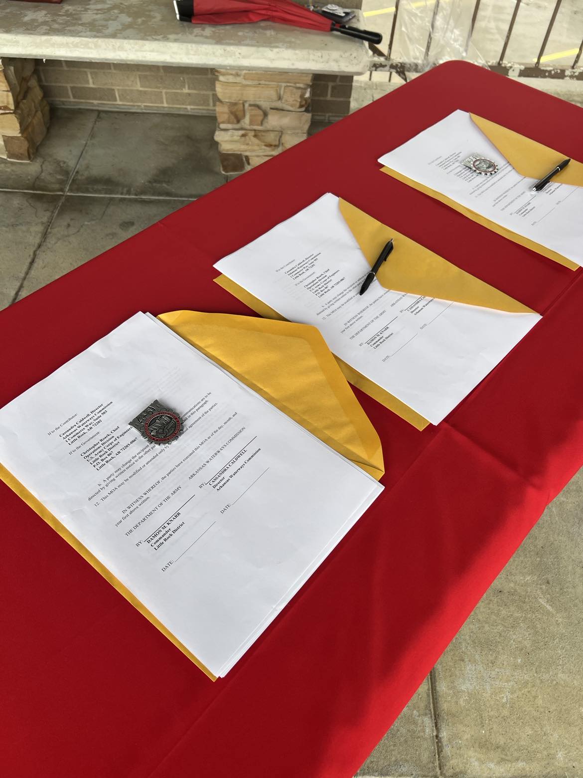 USACE signs agreement with Arkansas Waterways Commission to update tow ...