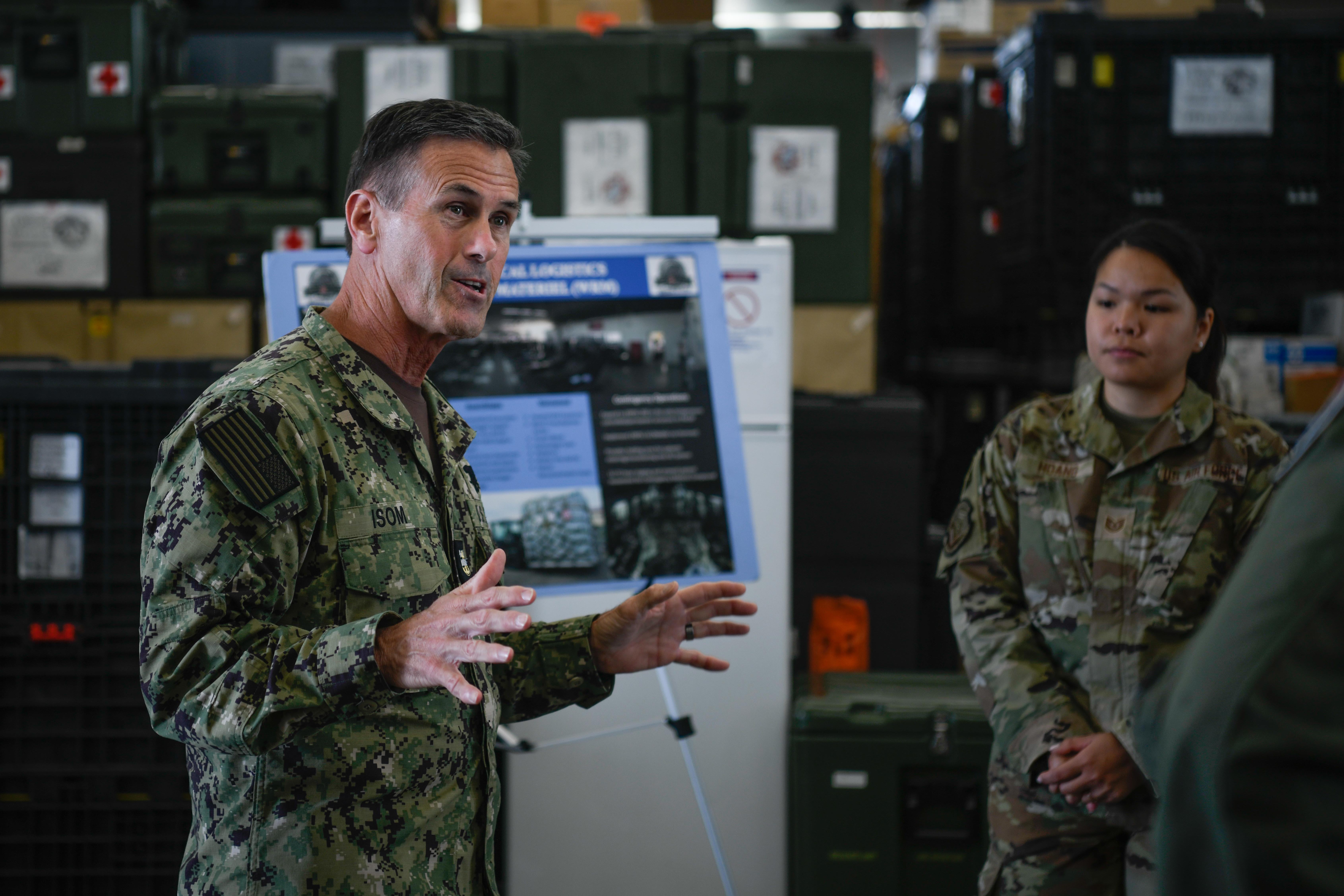 USINDOPACOM senior enlisted leader visits Yokota > Pacific Air Forces ...