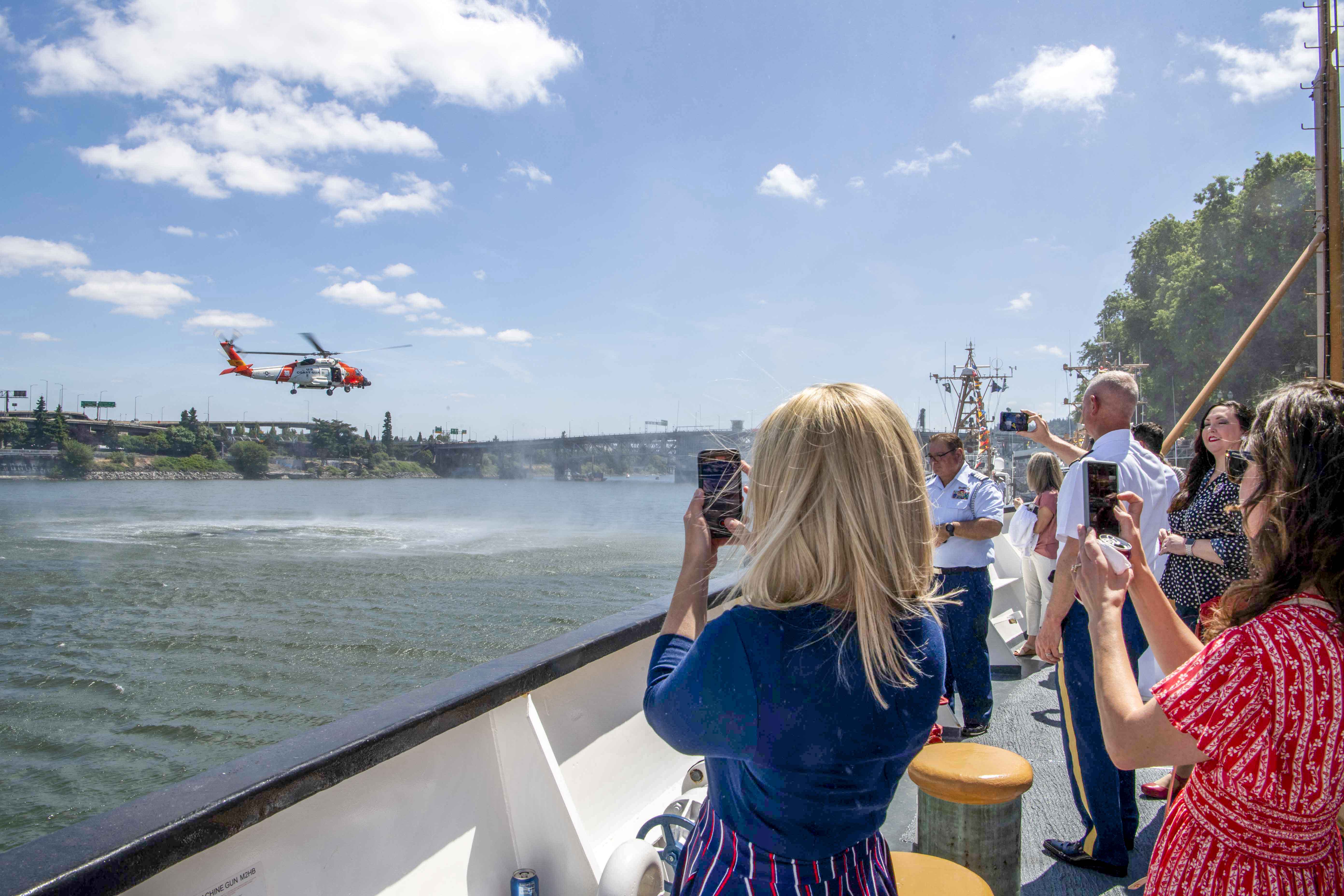 U.S. Navy participates in Portland Fleet Week, Rose Festival > U.S ...
