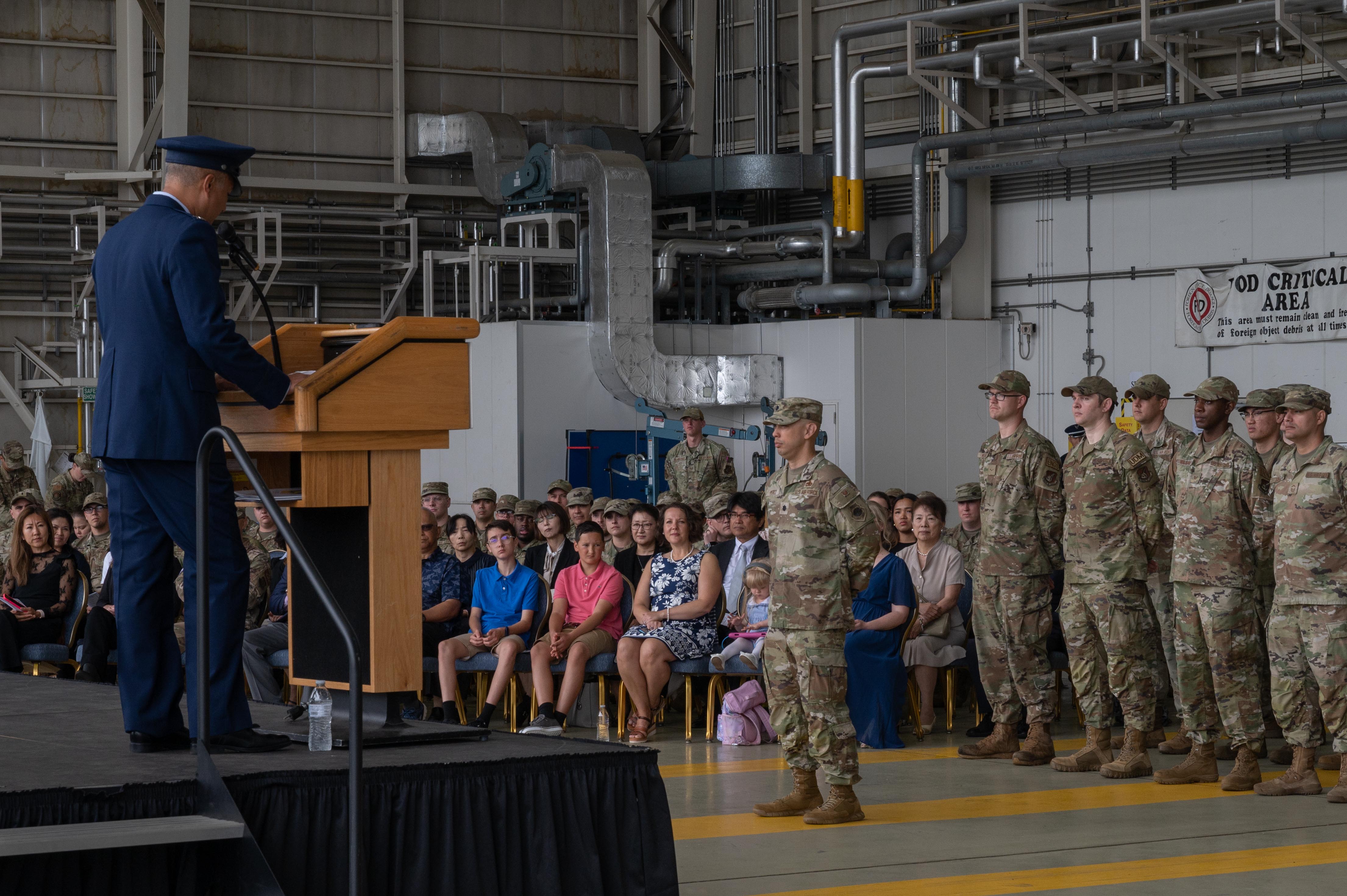 374th MXG Changes Command > 5th Air Force > Article Display