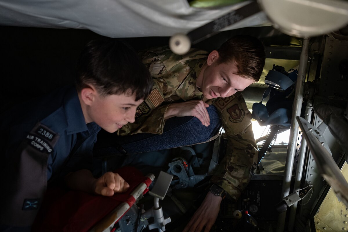 Team Mildenhall hosts RAF air cadets > Royal Air Force Mildenhall > RAF Mildenhall News