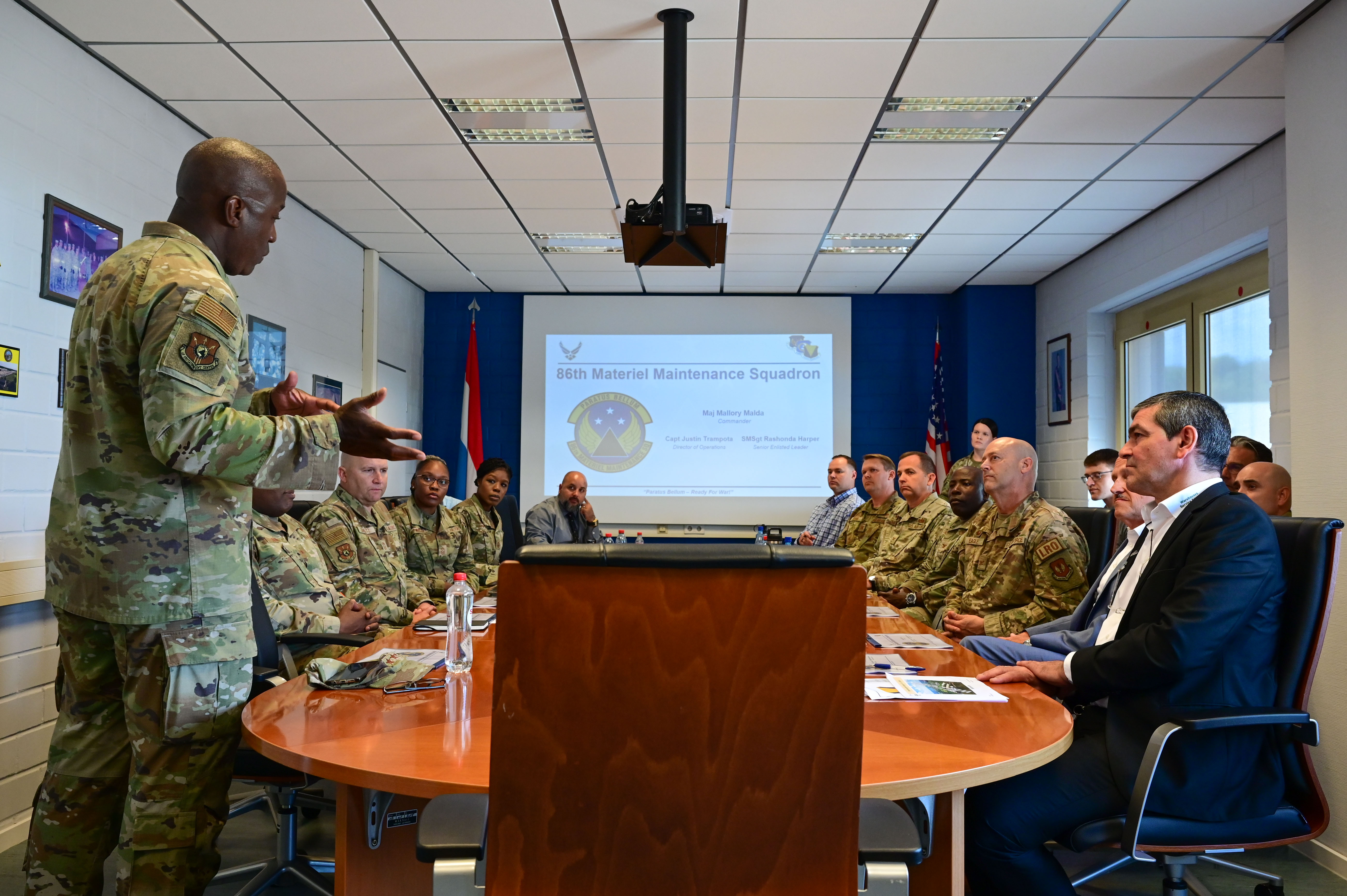 Lt. Gen. Hawkins tours the 86th MMS war reserve materiels > Ramstein ...