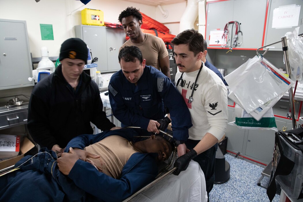 Home [www.med.navy.mil]