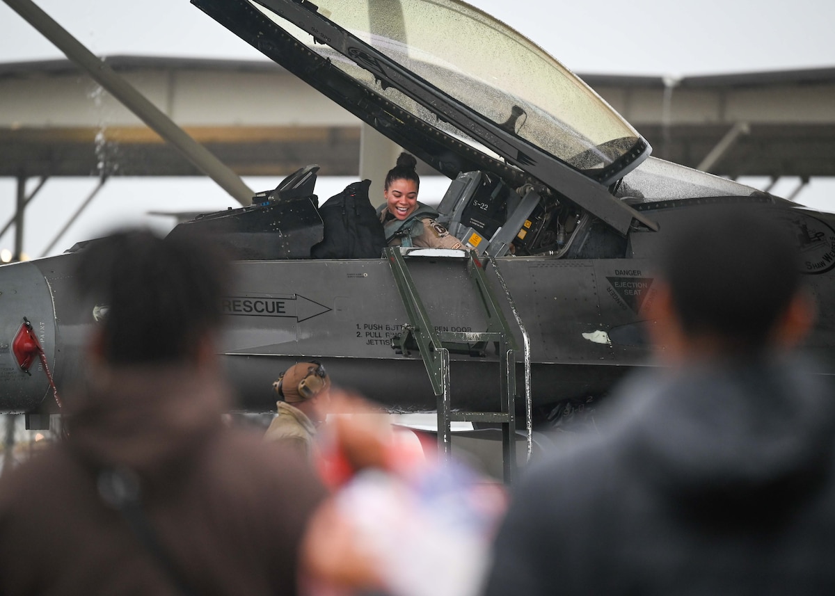 No place like home: Team Shaw welcomes back Gamblers > Shaw Air Force ...