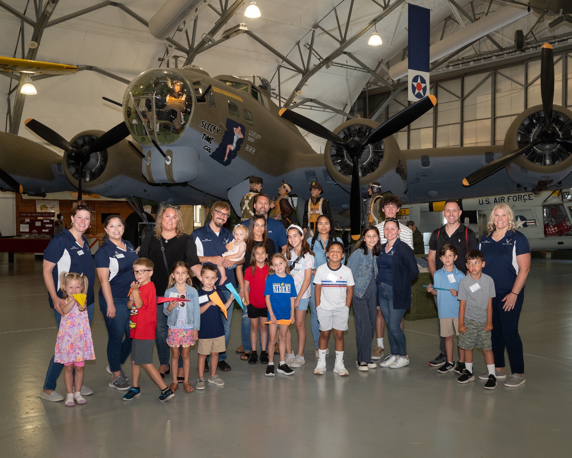 Honorary Commanders, children tour Dover AFB during Bring Your Kids to ...