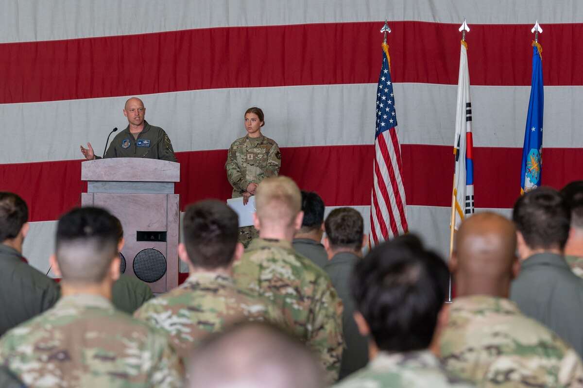 51st OG Change of Command > Osan Air Base > Article Display