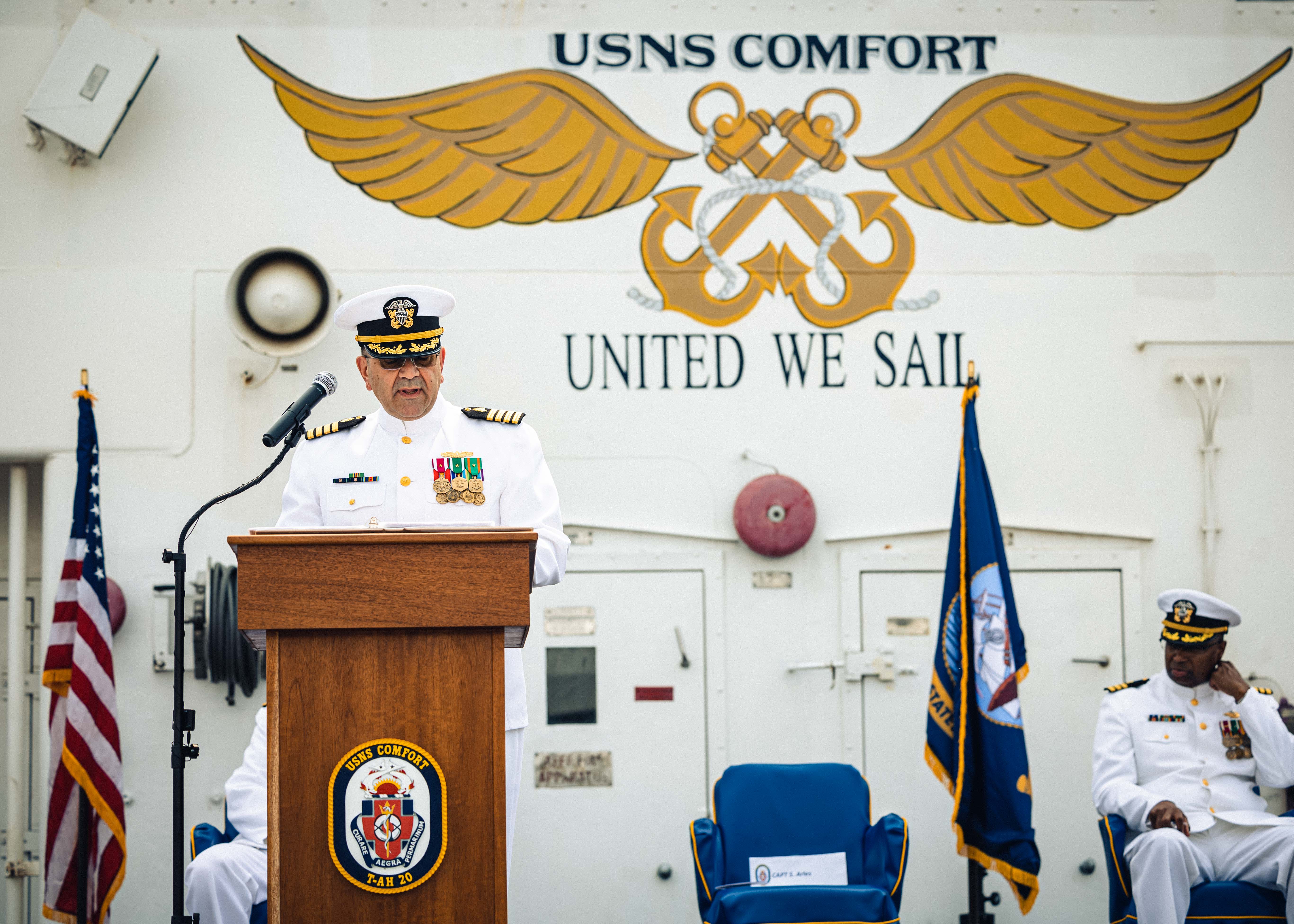 USNS Comfort Medical Treatment Facility holds Change of Command ...