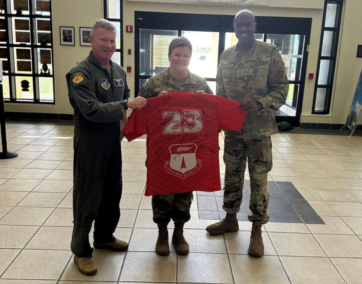 Linebacker of the Week: Master Sgt. Jane Smith > Andersen Air Force ...