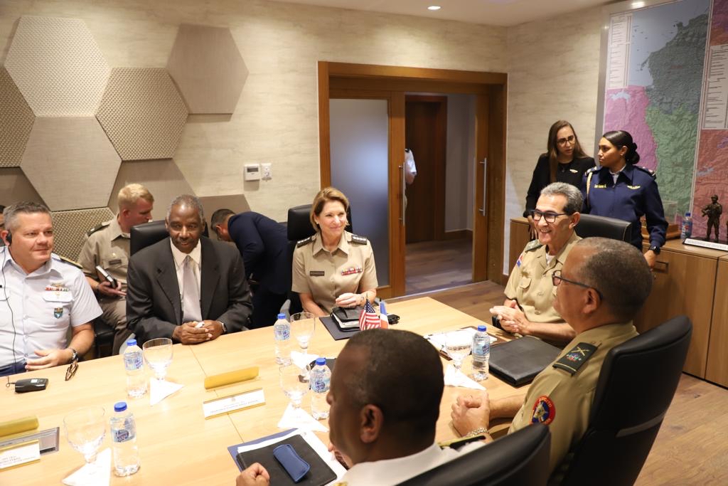SOUTHCOM Commander Visits Dominican Republic > U.S. Southern Command > News