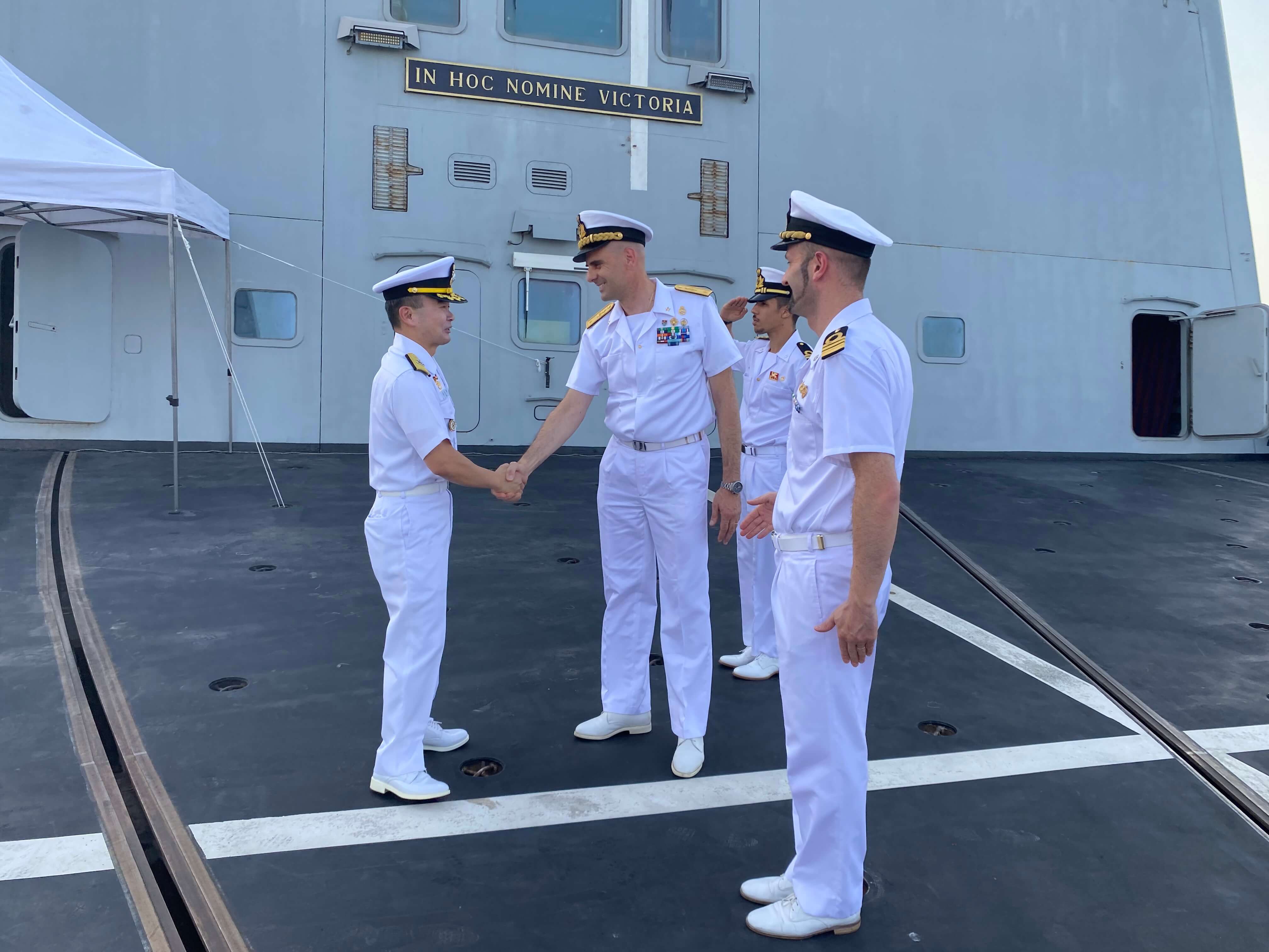 CMF Counter-Piracy Admiral Meets European Task Force Commander aboard ...