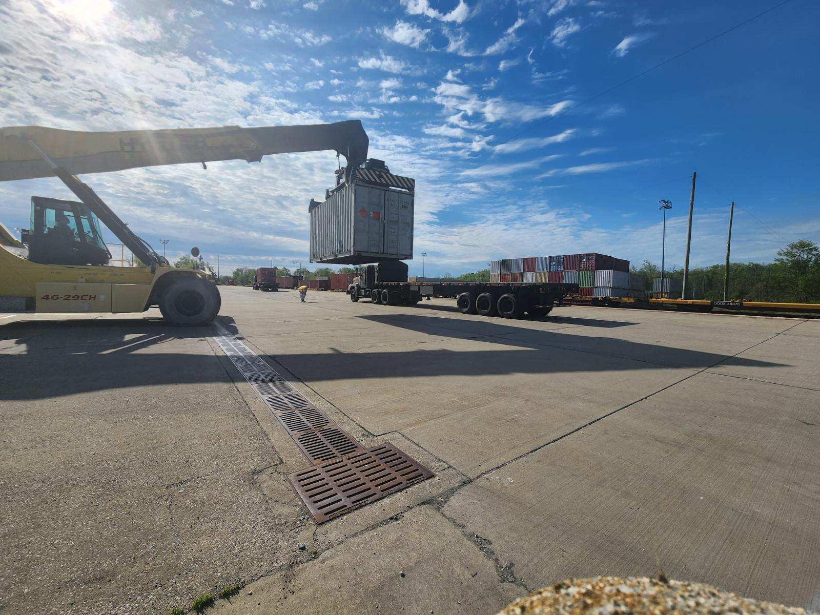 1710th, 1032nd conduct transportation missions during AT > Virginia ...