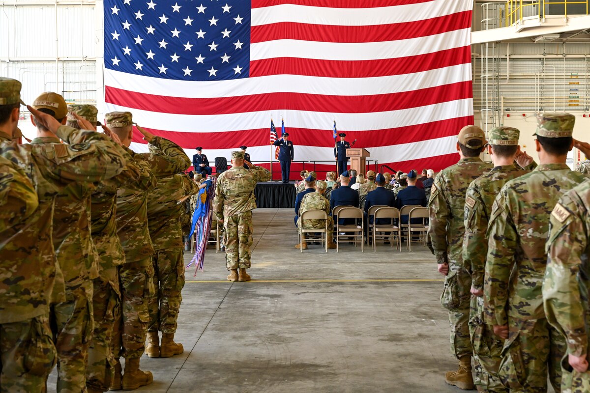 19th MXG welcomes new commander > Little Rock Air Force Base > Display