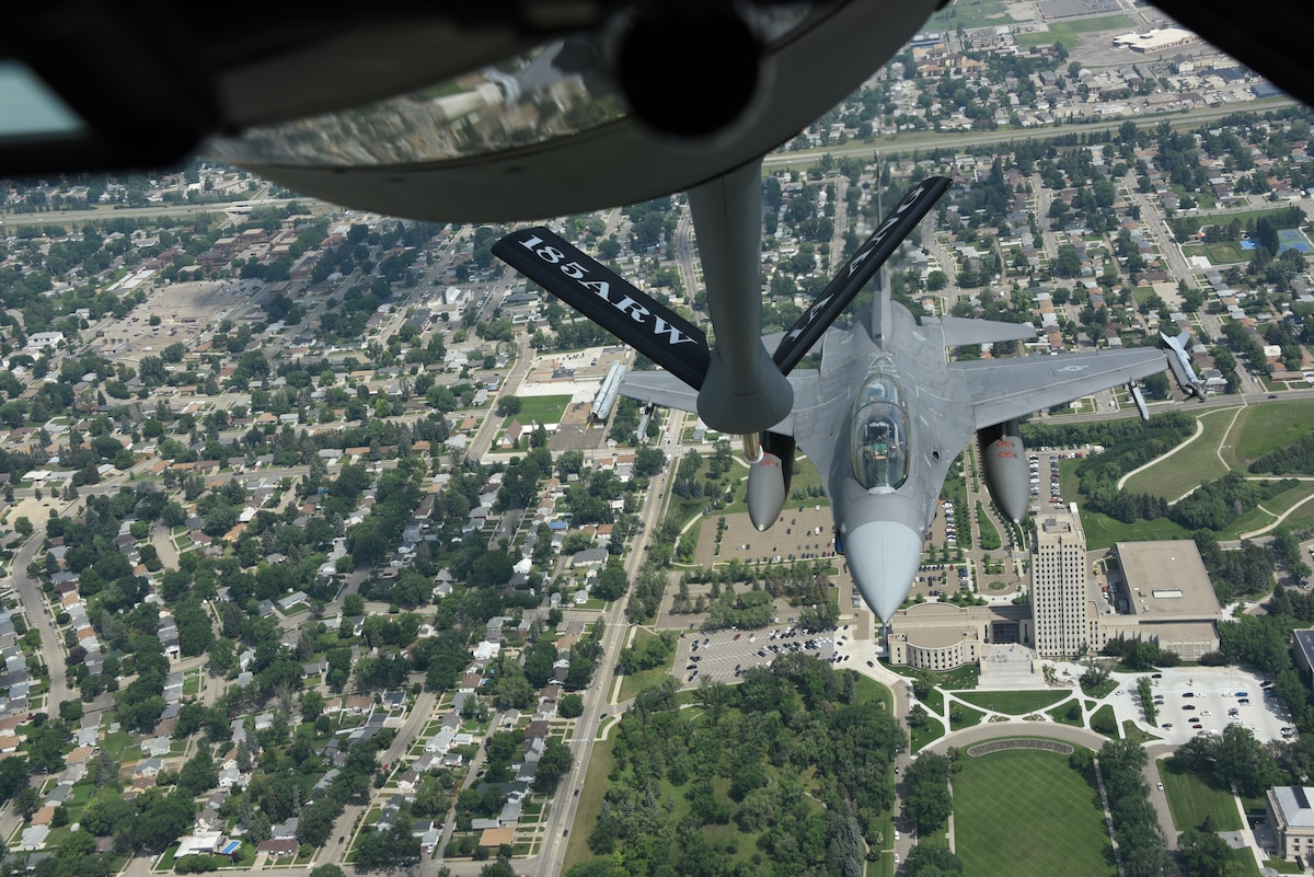 Iowa ANG performs flyovers in Iowa, South Dakota and North Dakota as ...