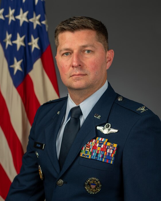 STEVEN BYRUM > Travis Air Force Base > Display