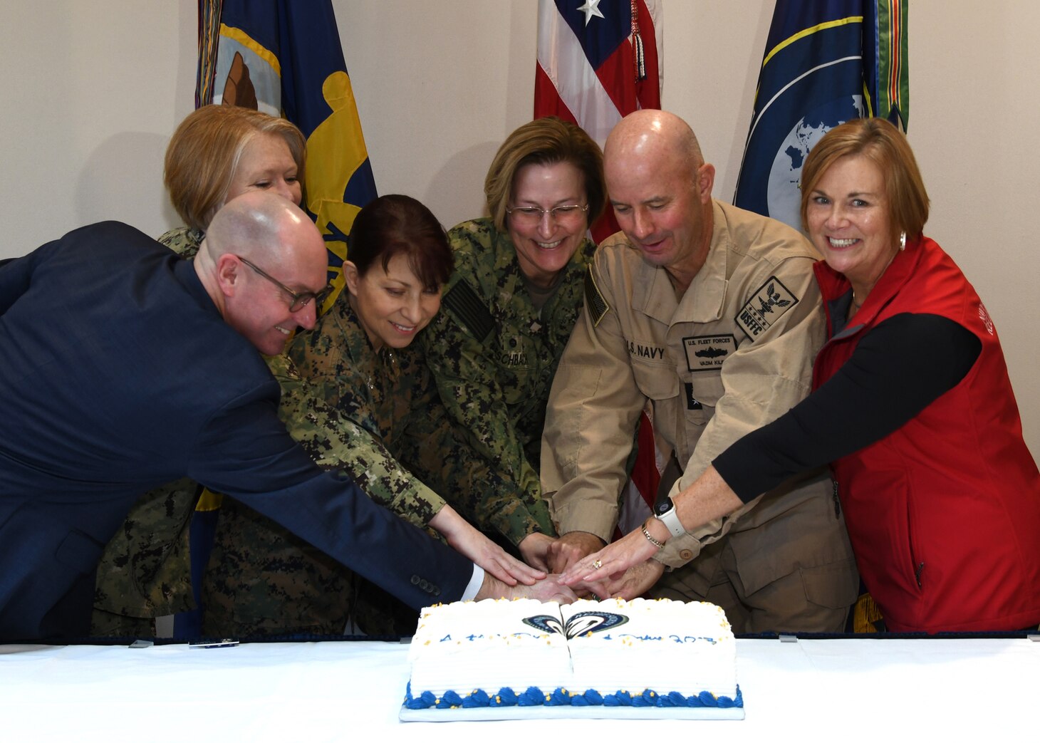 NAVIFOR Kicks off Navy-Marine Corps Relief Society Active Duty Fund ...