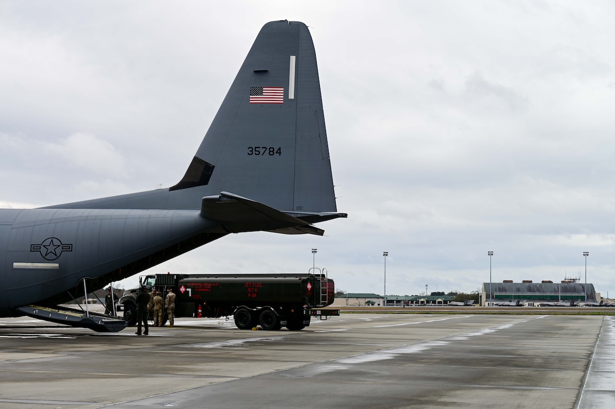 C-130J performs proof of concept Specialized Fueling Operations with F ...
