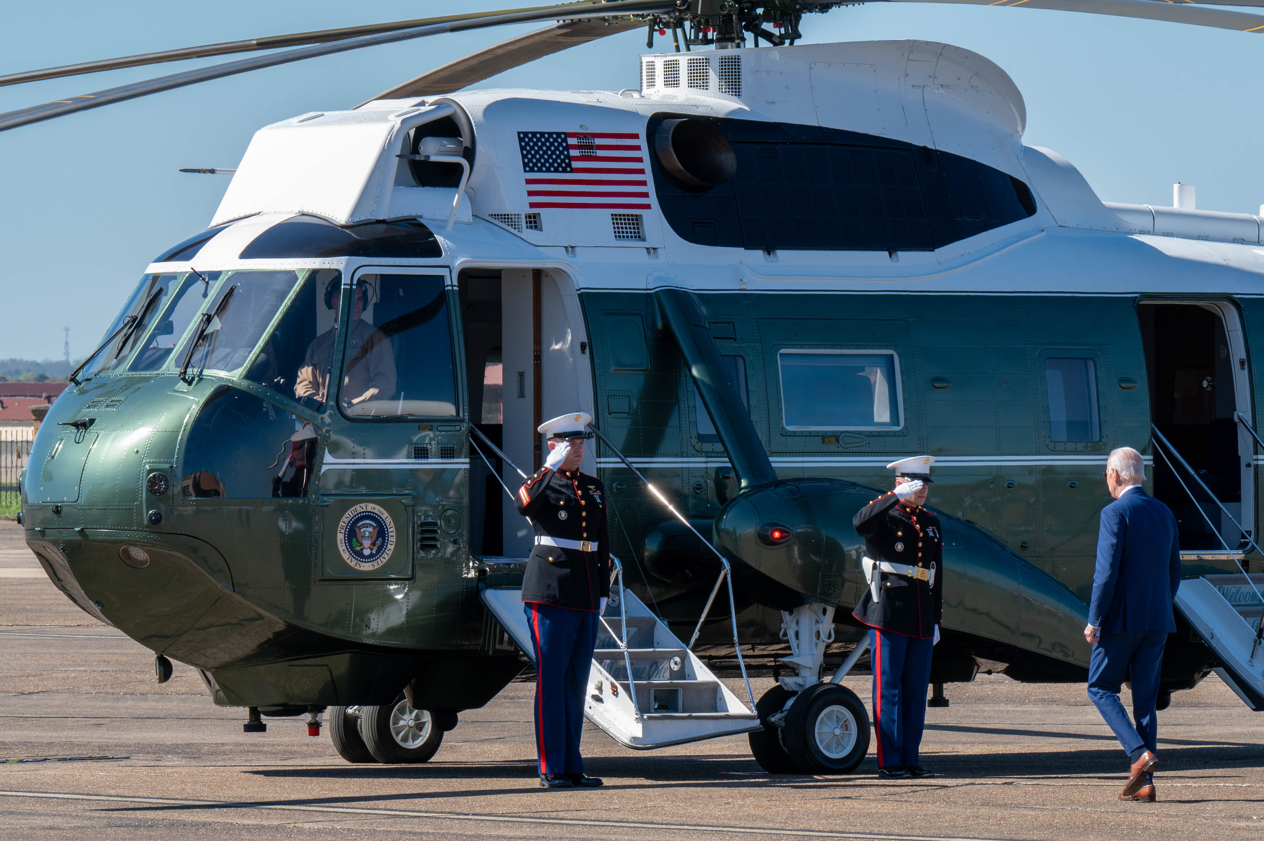 POTUS arrives on Maxwell AFB, attends Bloody Sunday Anniversary in ...