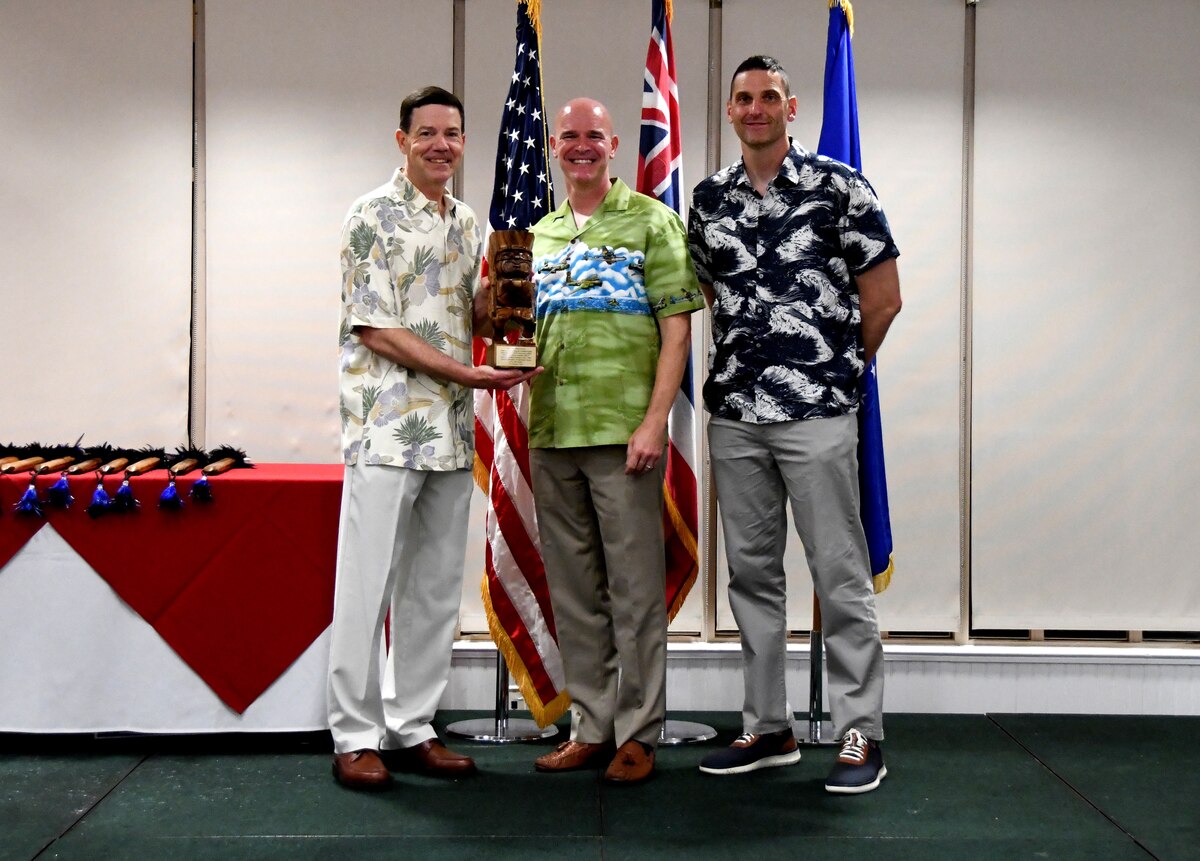 Former commander reflects on service, changes at 515th AMOW > Twenty ...