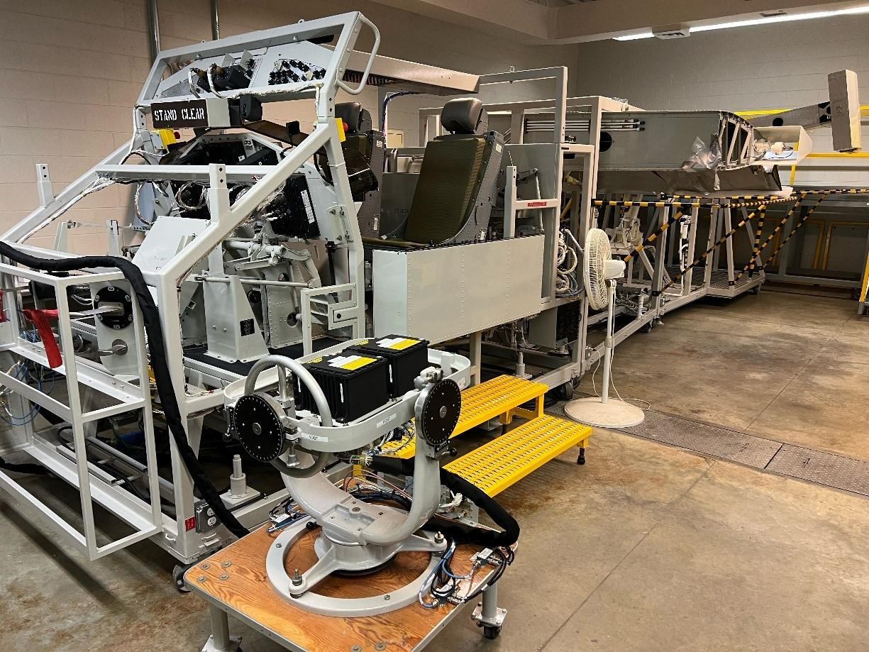 Navy Delivers New Maintenance Trainer to the Fleet > U.S. Fleet Forces ...