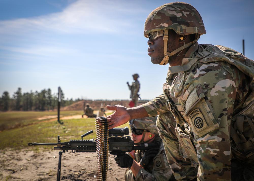 Soldiers Shoot The M249 SAW