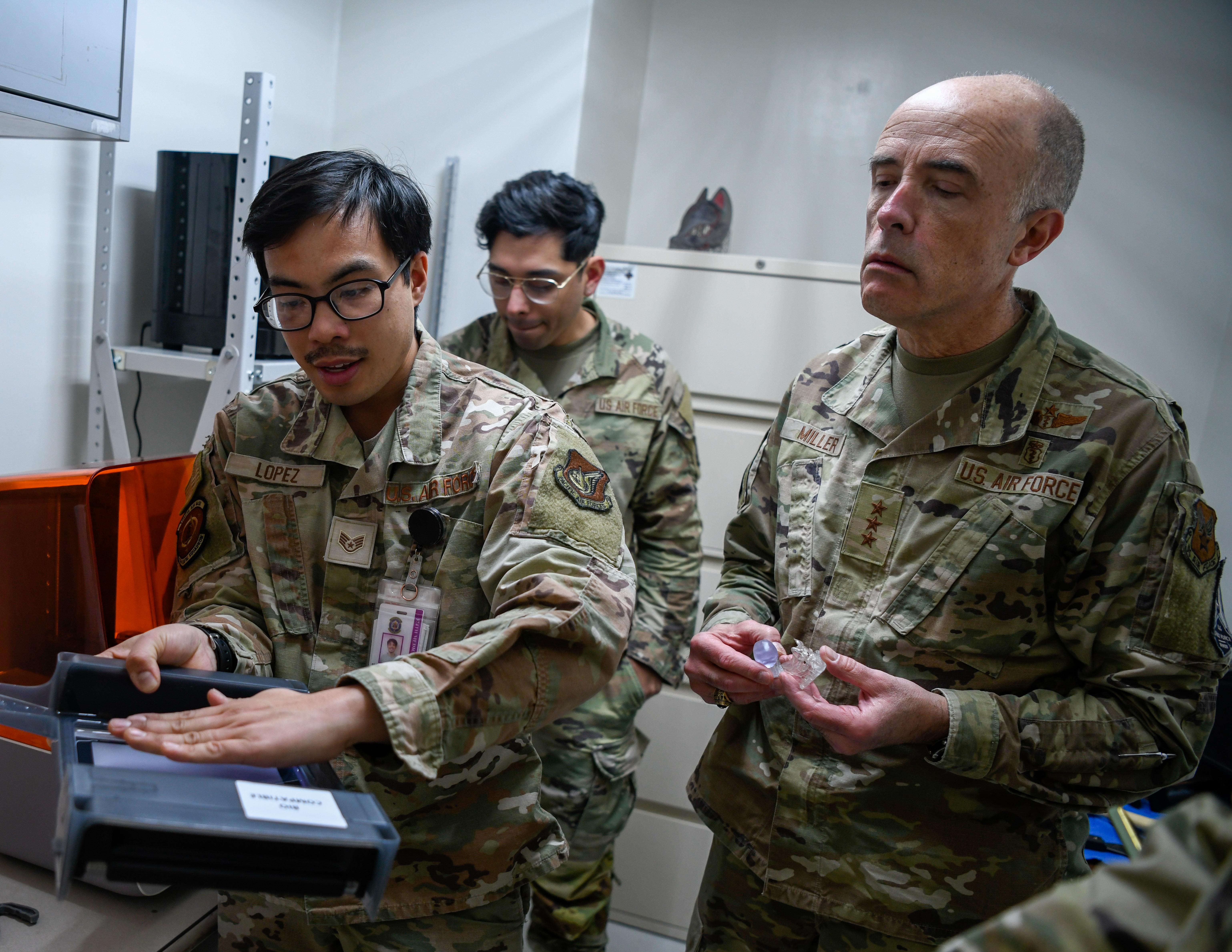 USAF, USSF Surgeon General visits Yokota > Yokota Air Base > Article ...