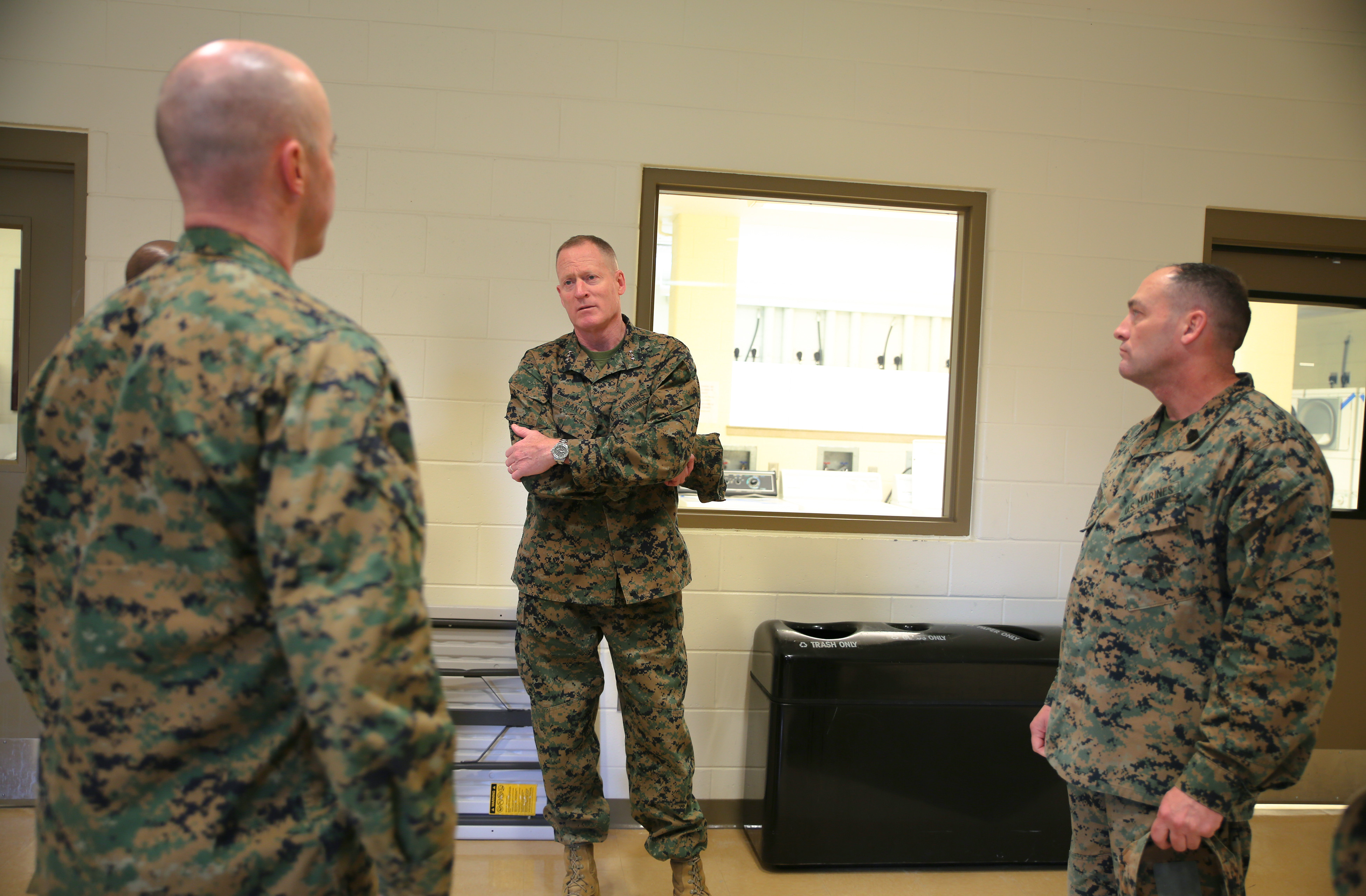 Installations and Logistics leadership visits MCLB Albany > Marine ...