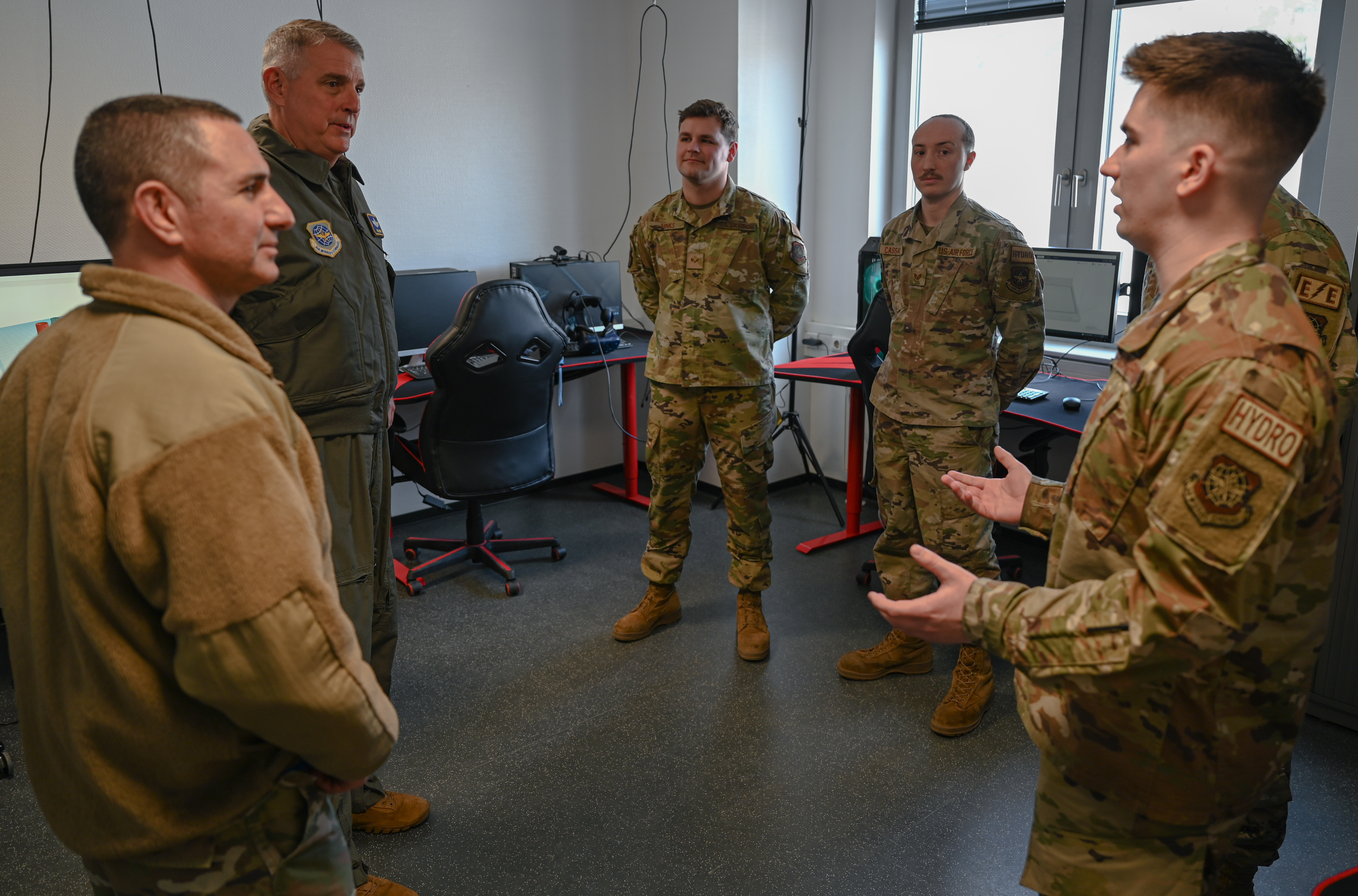 Air Mobility Command leadership visits 521st AMOW > 521st Air Mobility ...