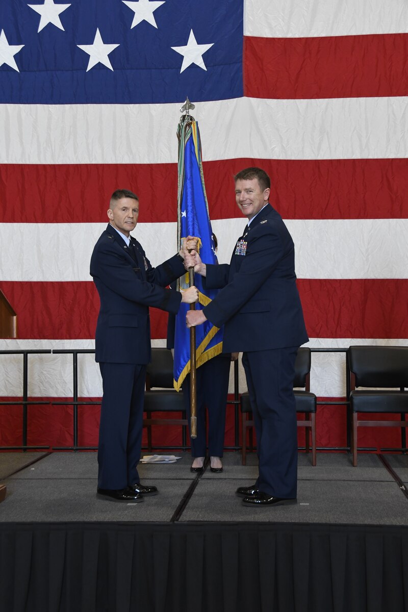 190th ARW Coyotes Welcomes New Wing Leadership > 190th Air Refueling ...