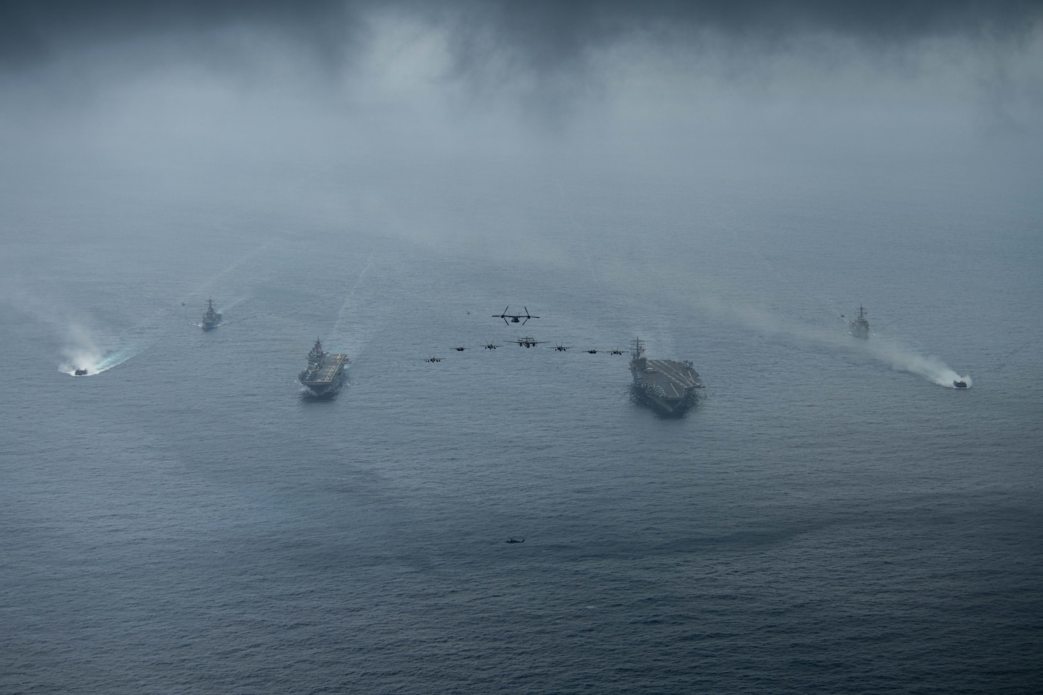 13th MEU Conducts Expeditionary Strike Force Operations in the South ...