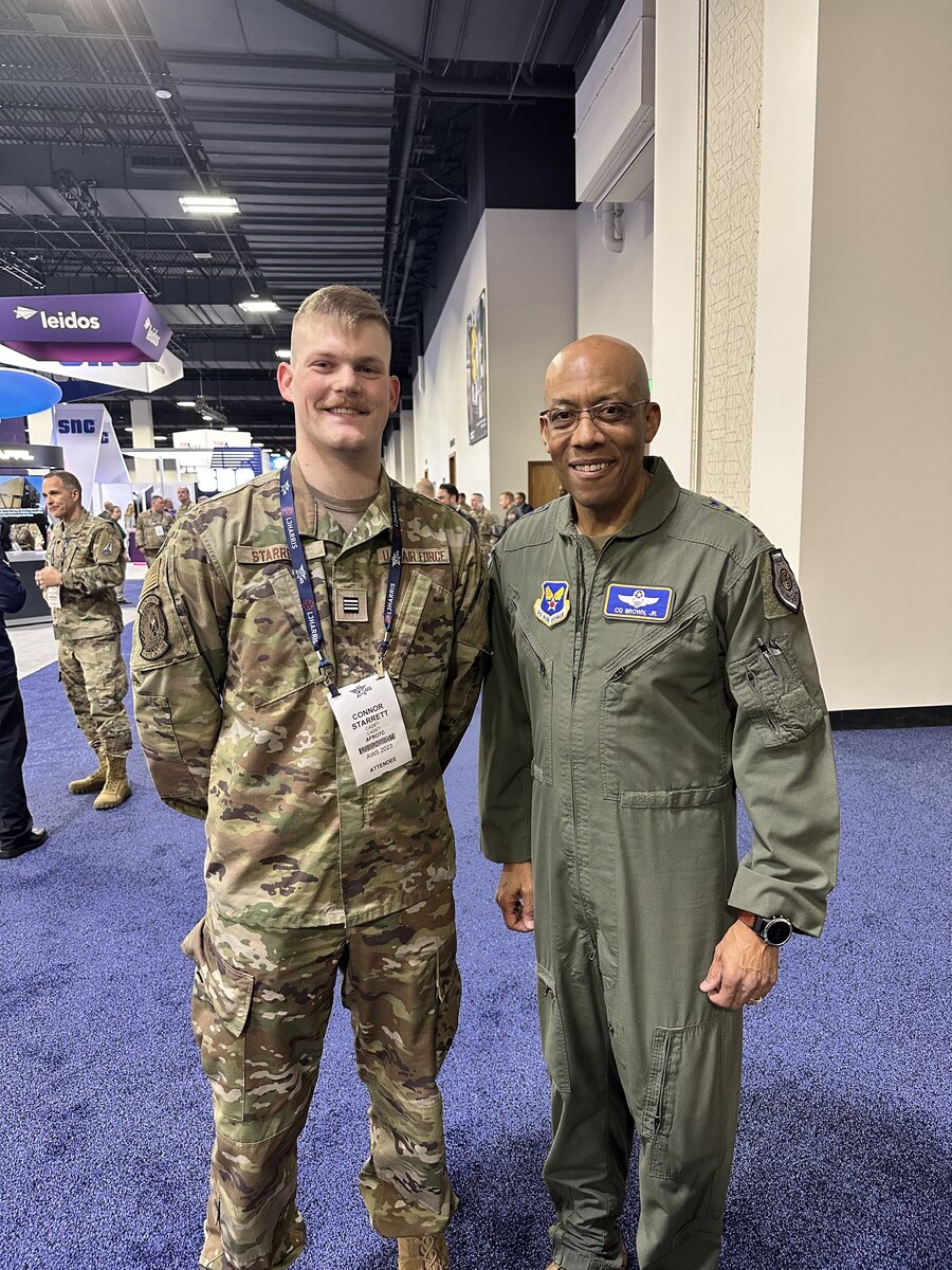 Meeting senior leaders enhances perspective on AF career > Maxwell Air ...