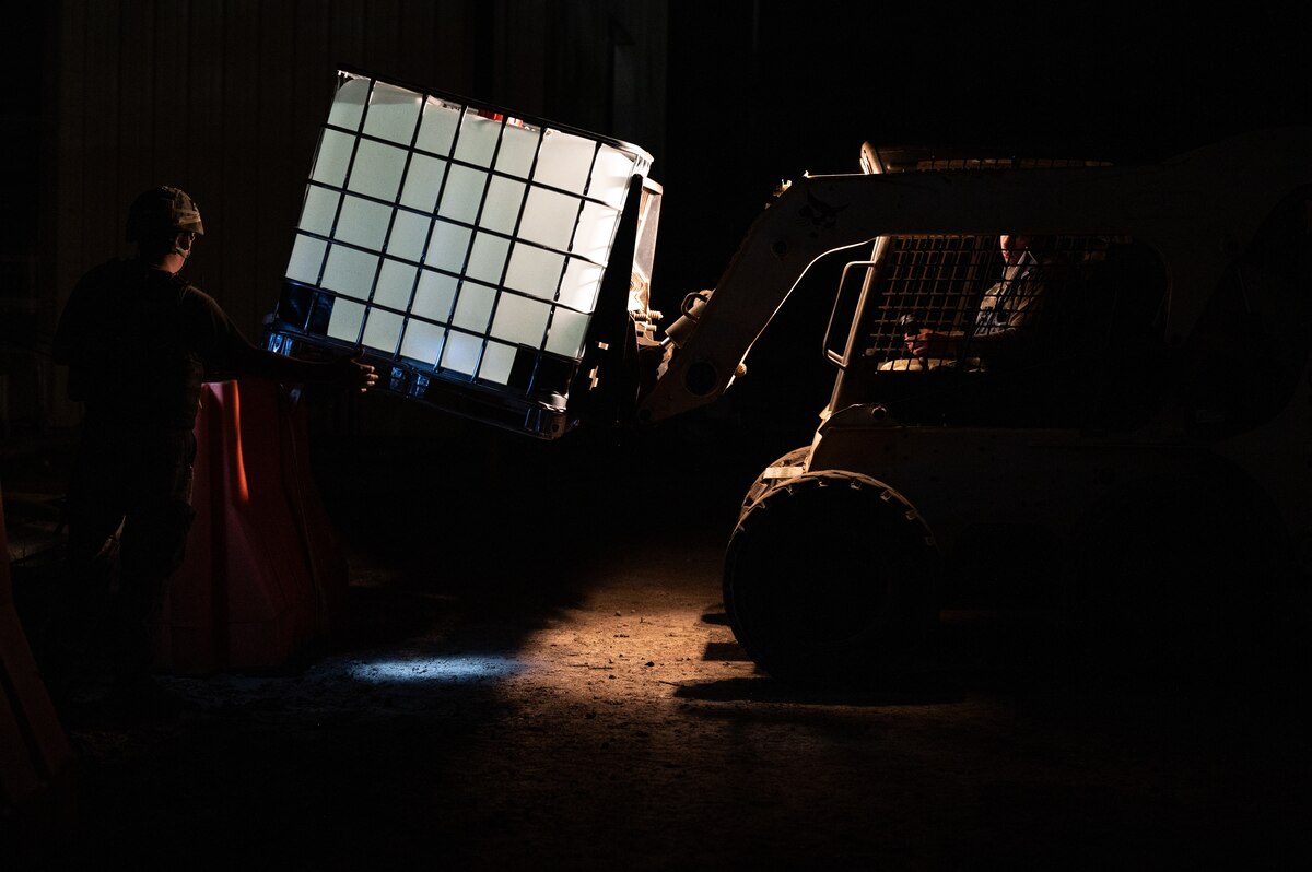 JBRE: midnight operations > 15th Wing > Article Display