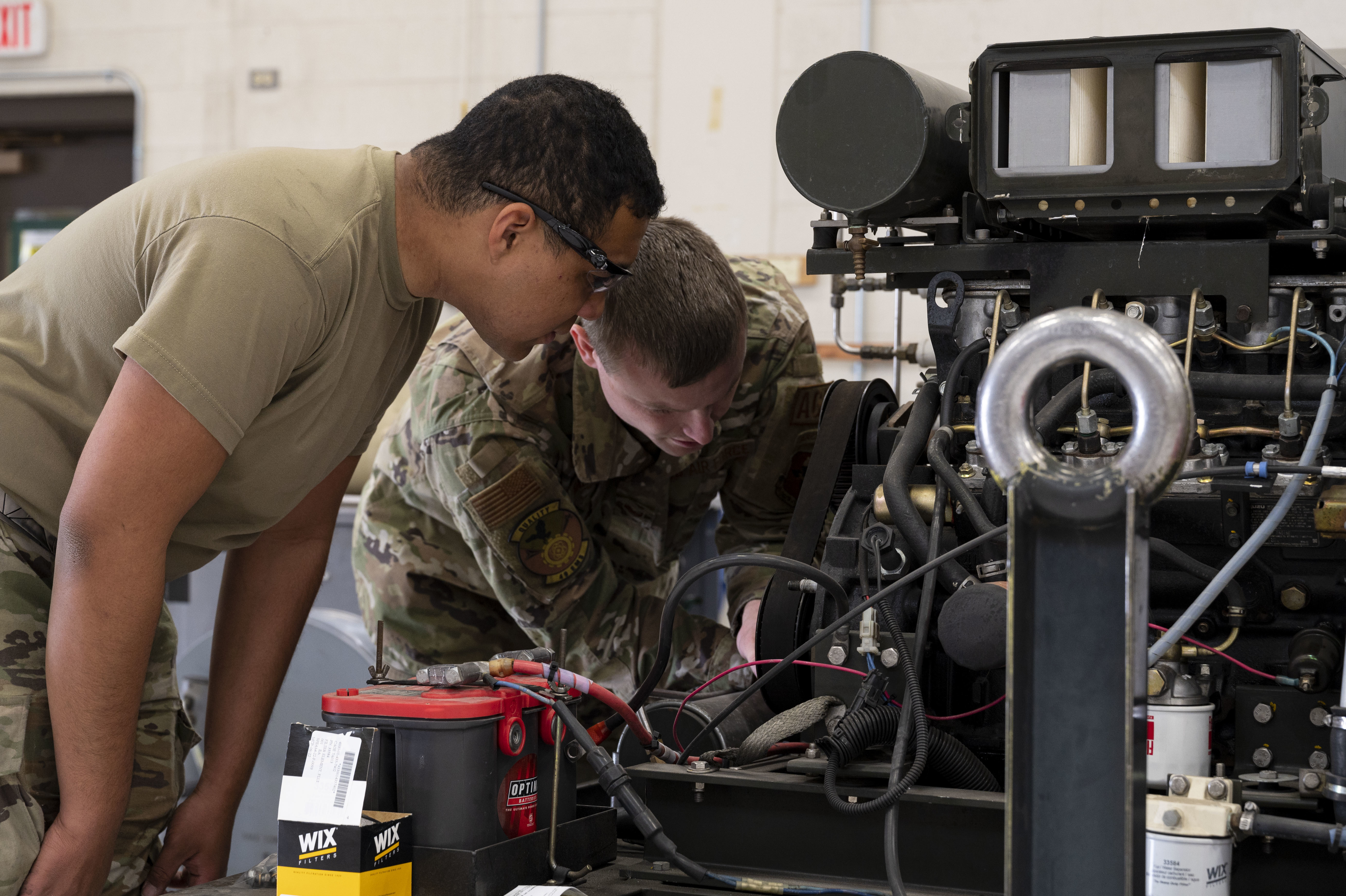 Holloman AGE flight brings power to the flightline > Holloman Air Force ...