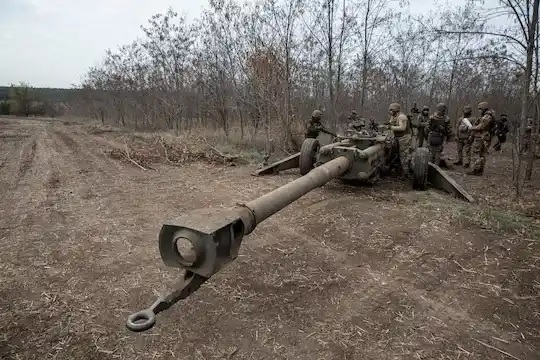 Howitzers aid Ukraine’s push on southern front > Joint Program ...