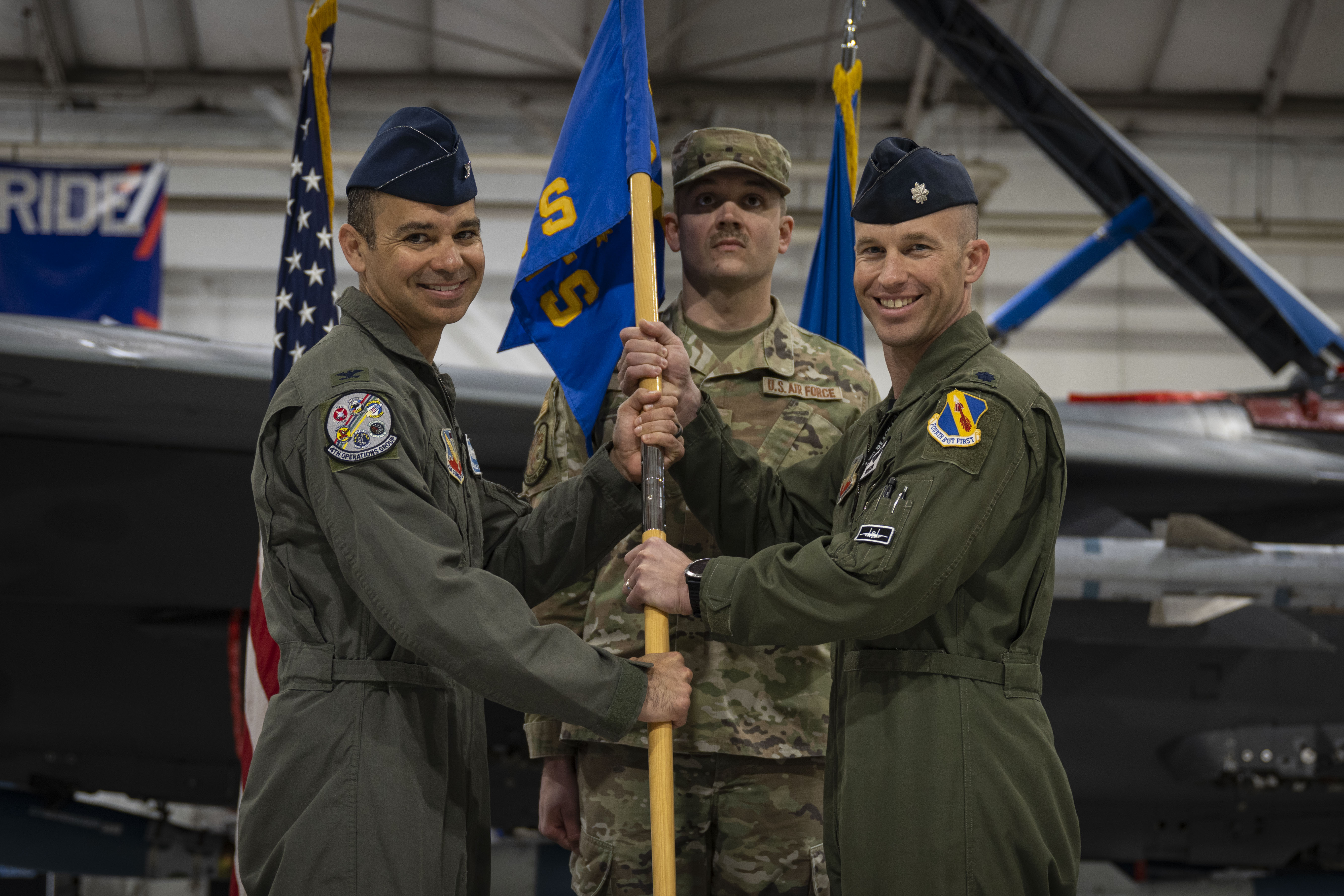 4 TS changes command > Seymour Johnson Air Force Base > Article Display