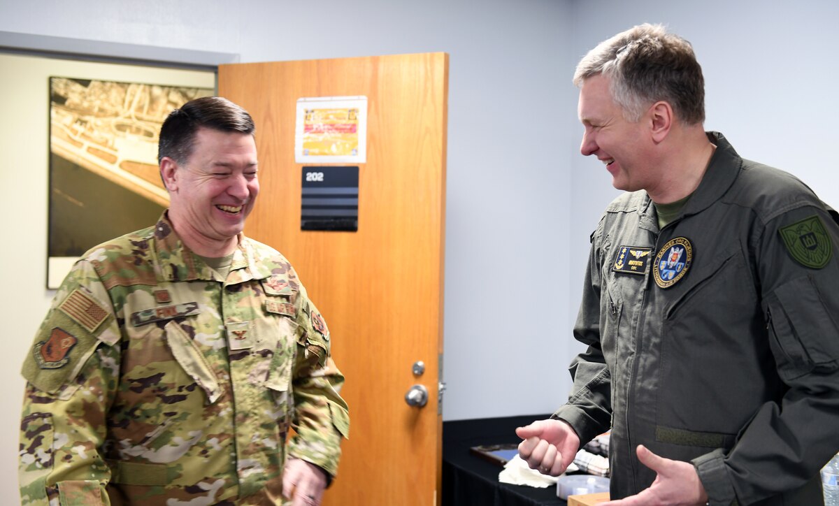Lithuanian Air Force commander visits 193rd Special Operations Wing ...