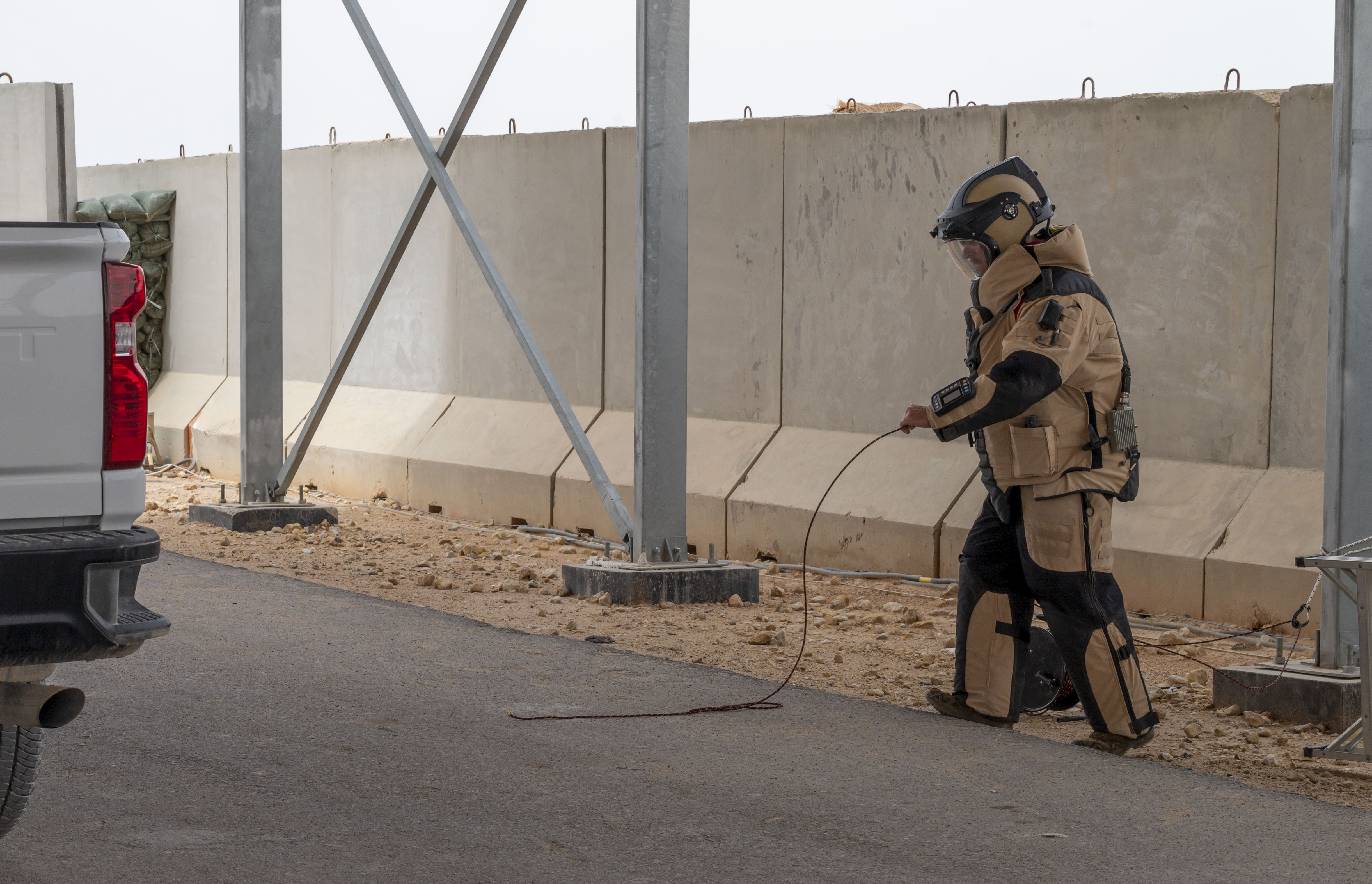 PSAB EOD and MWD conduct joint exercise > U.S. Air Forces Central ...