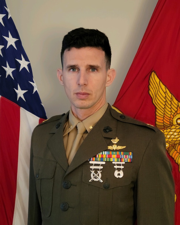 Commanding Officer > U.S. Marine Corps Forces Reserve > Biography
