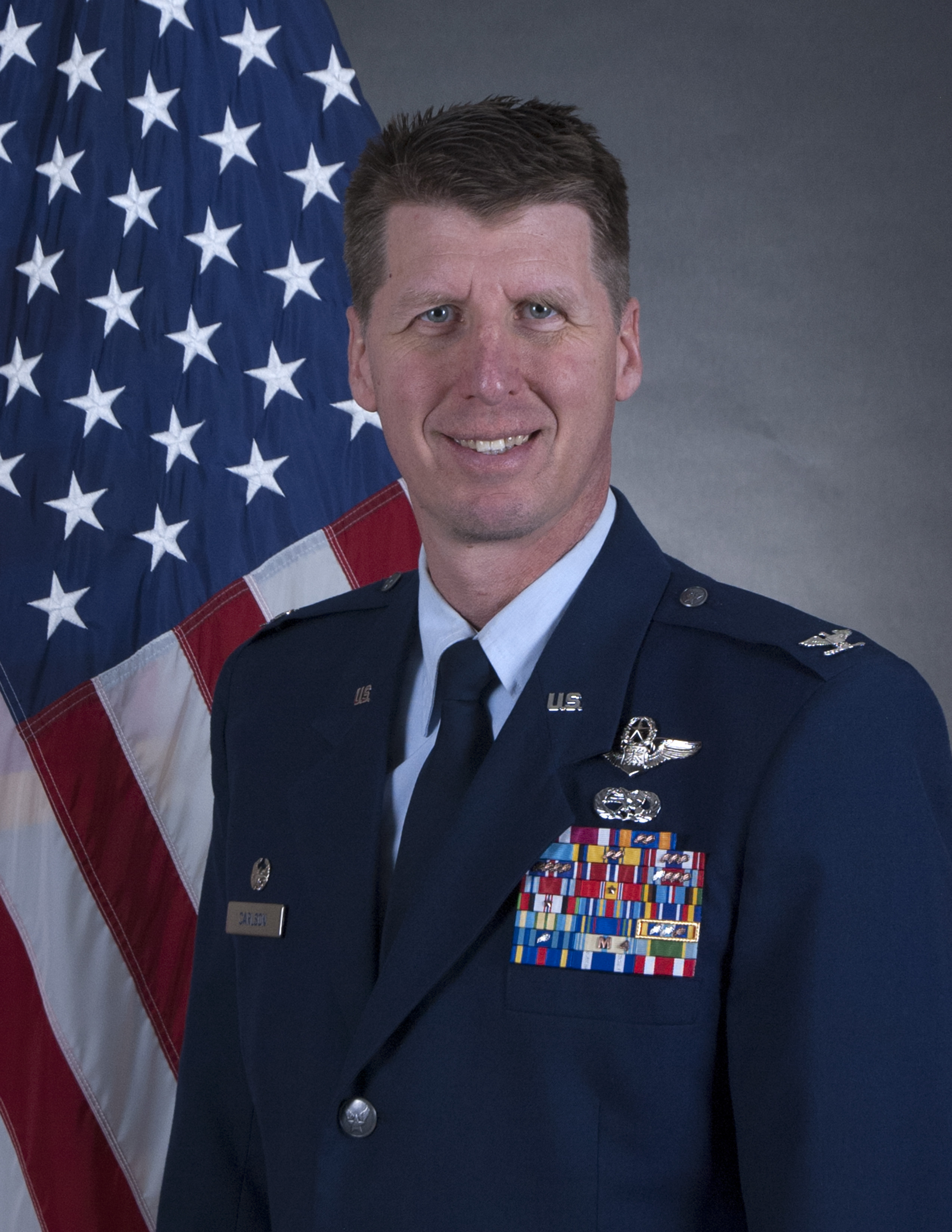 JESSE R. CARLSON > 133rd Airlift Wing > Display