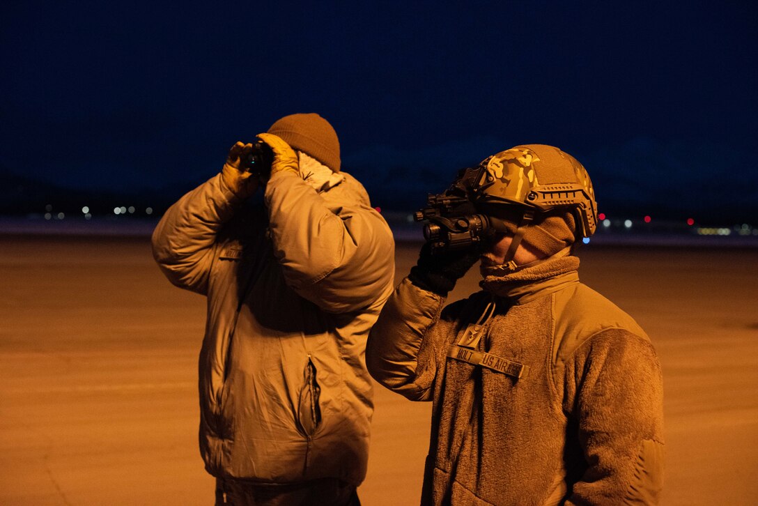 3rd OSS Airmen conduct LSZO training