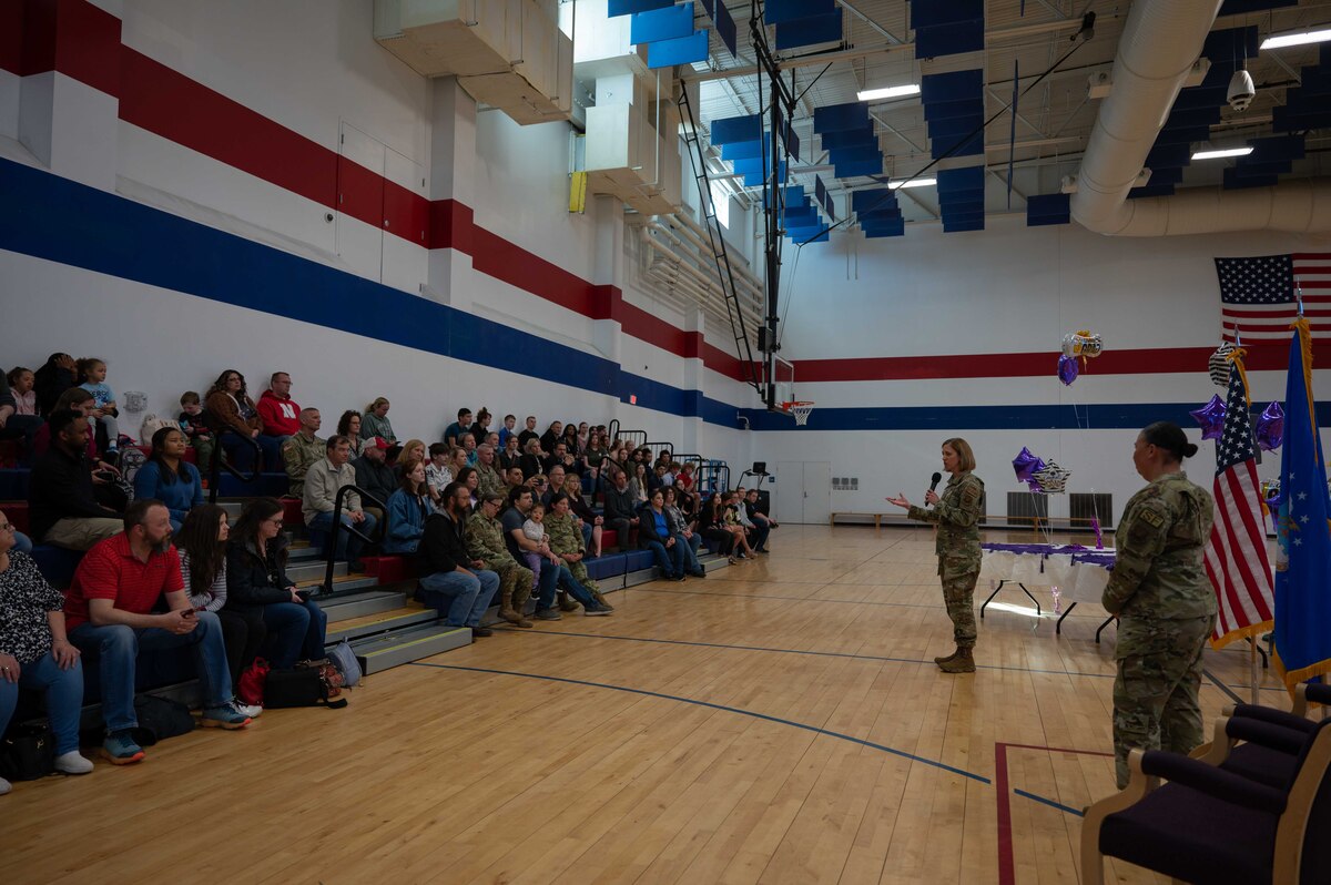 90 MW celebrates graduating military kids > F.E. Warren Air Force Base ...