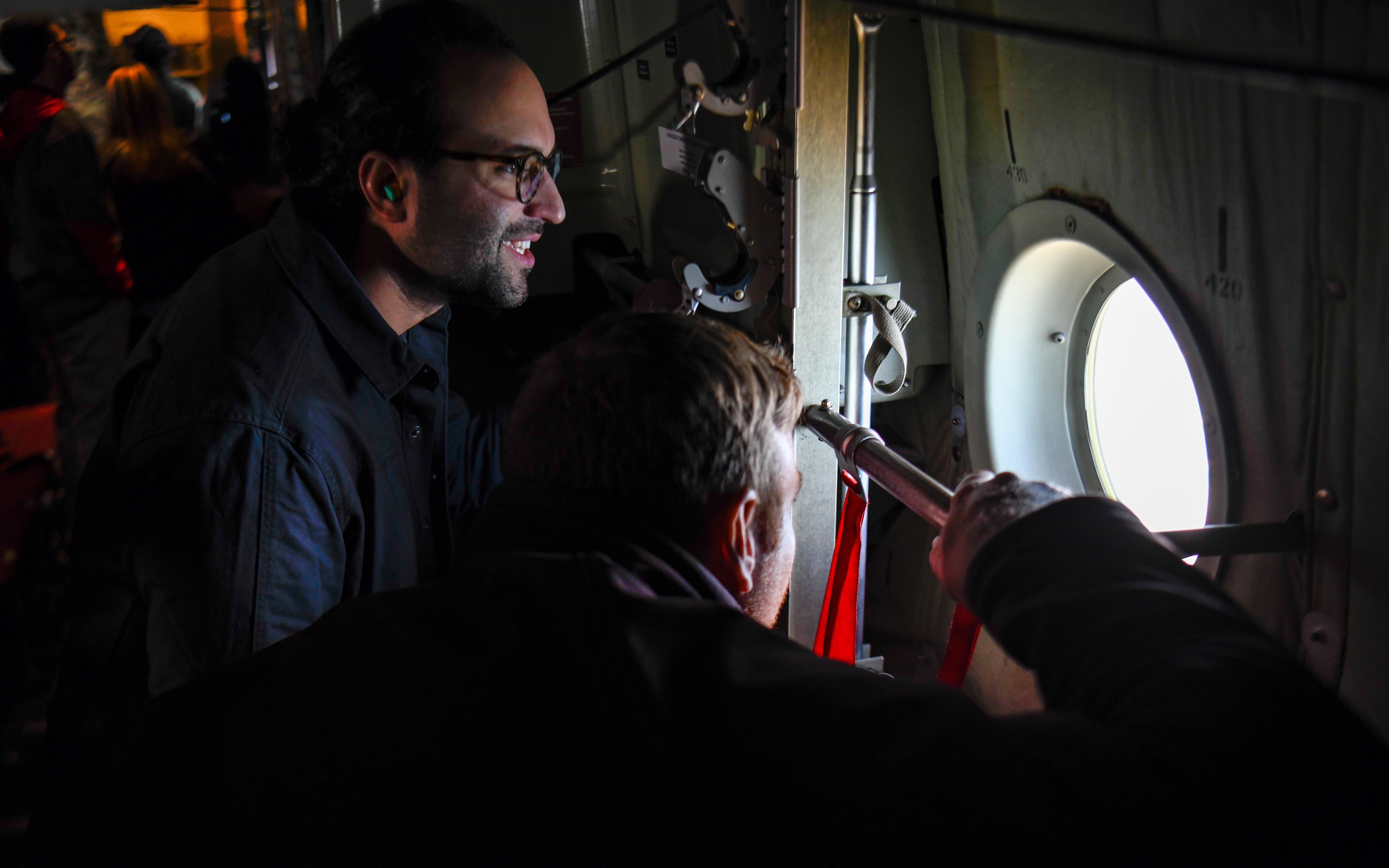 Teaching frontline recruiters > 919th Special Operations Wing > Article ...