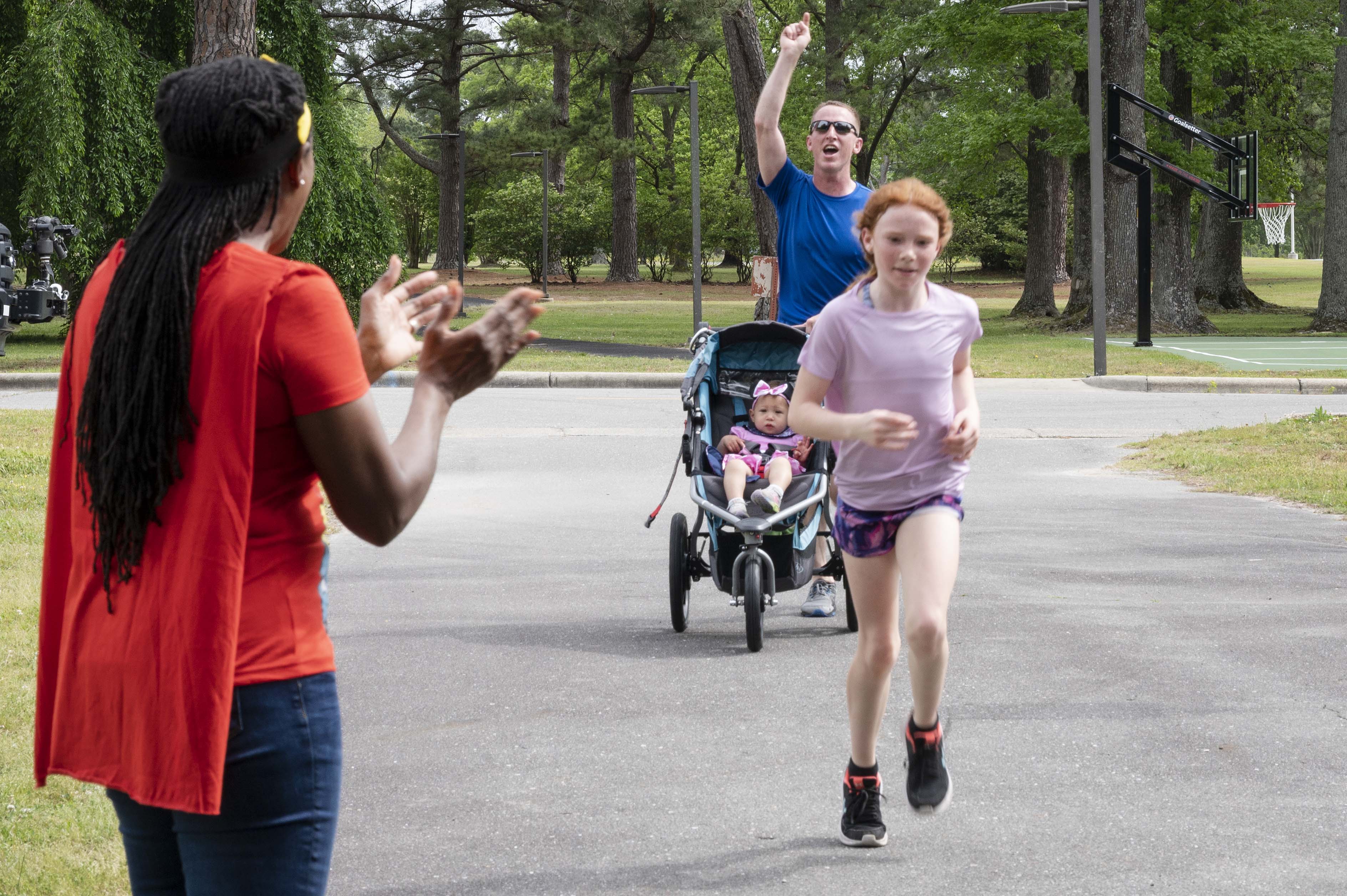Airmen, families run to celebrate MOMC > Seymour Johnson Air Force Base ...